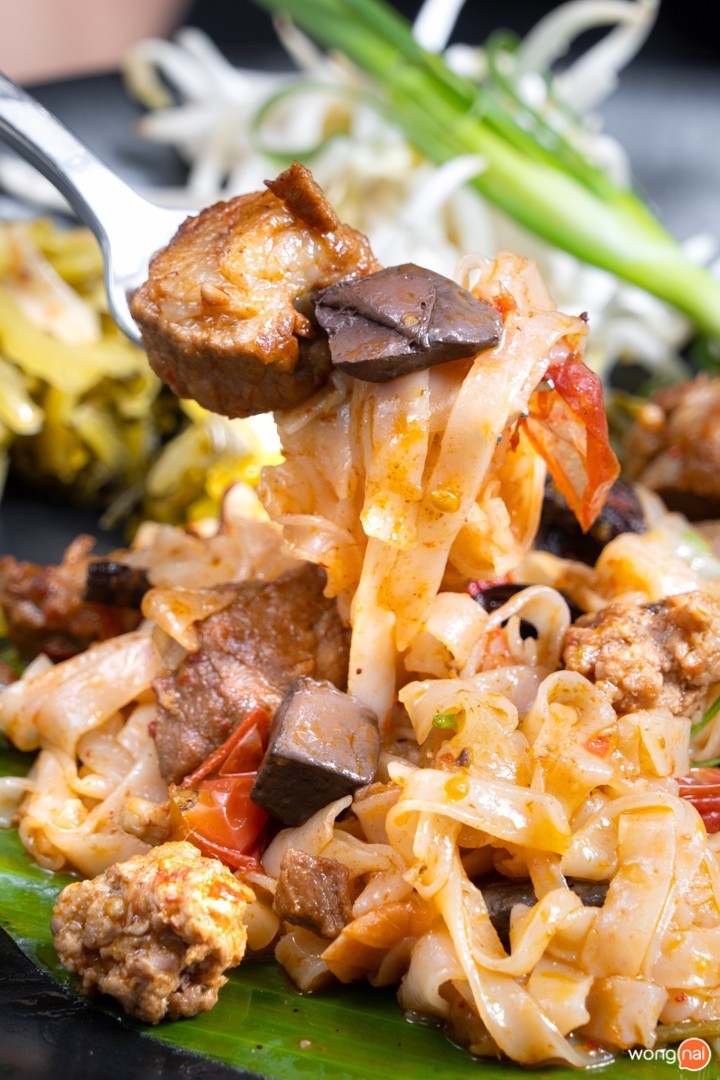 [รีวิว] "Betel Box Restaurant" เพลินใจกับอาหารรสเลิศ และของเก่าเก๋ ๆ