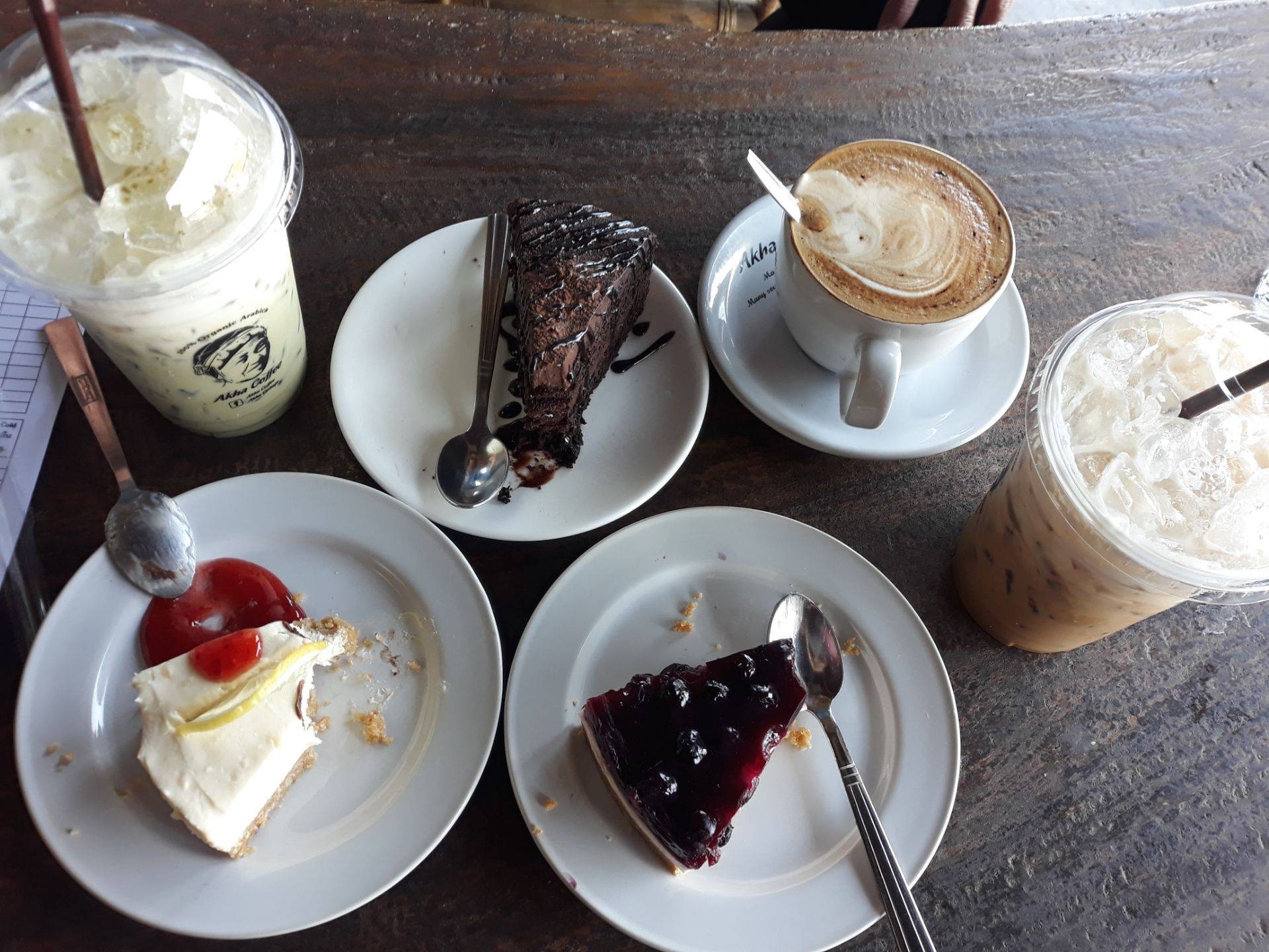 รีวิว Akha Cottage เชียงราย - เค้กอร่อยมาก วิวดีมาก ชิว สวย ราคาเค้ก ...