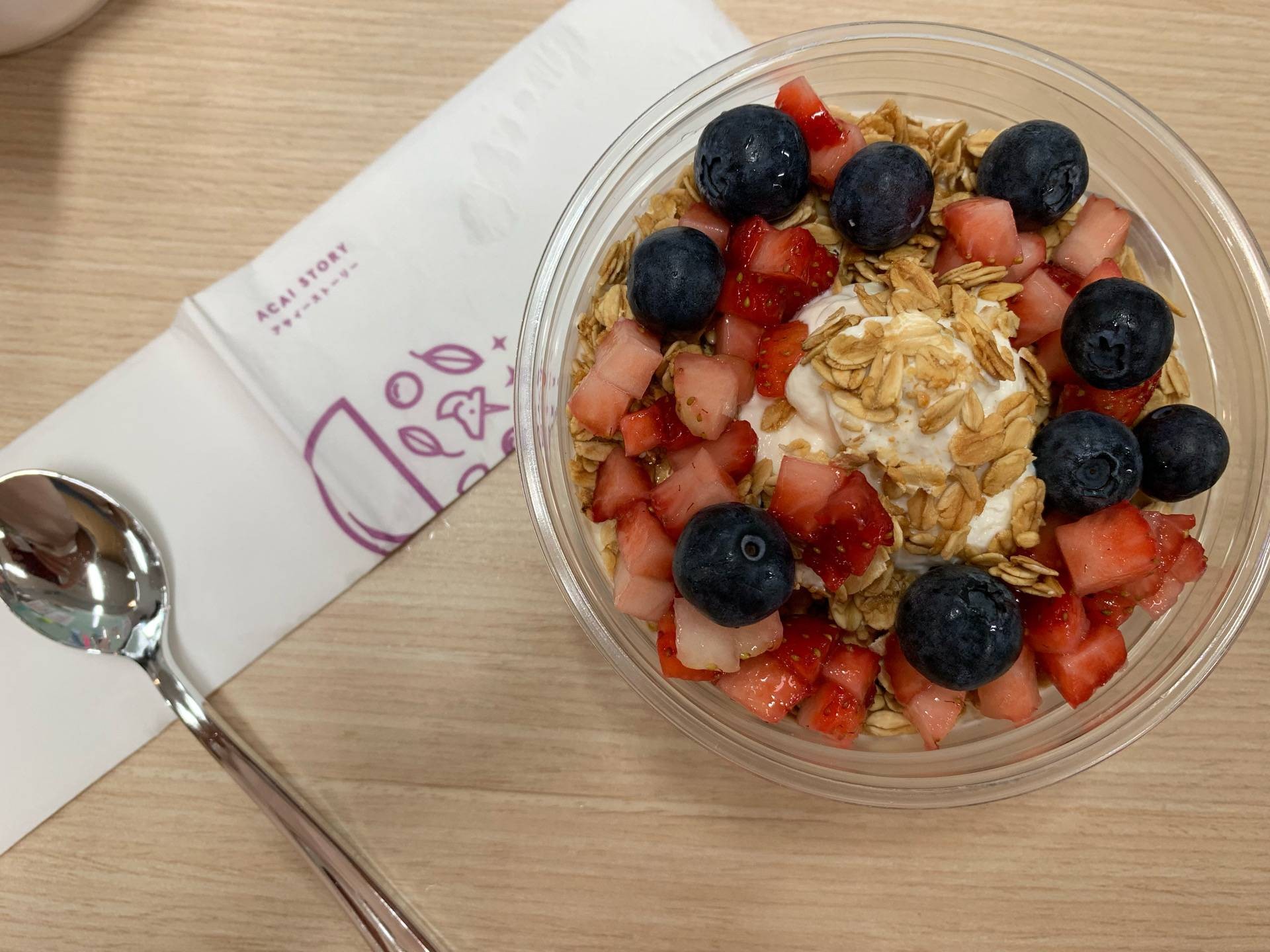 acai yoghurt swirl ร้าน Acai Story เอ็มไพรทาวเวอร์