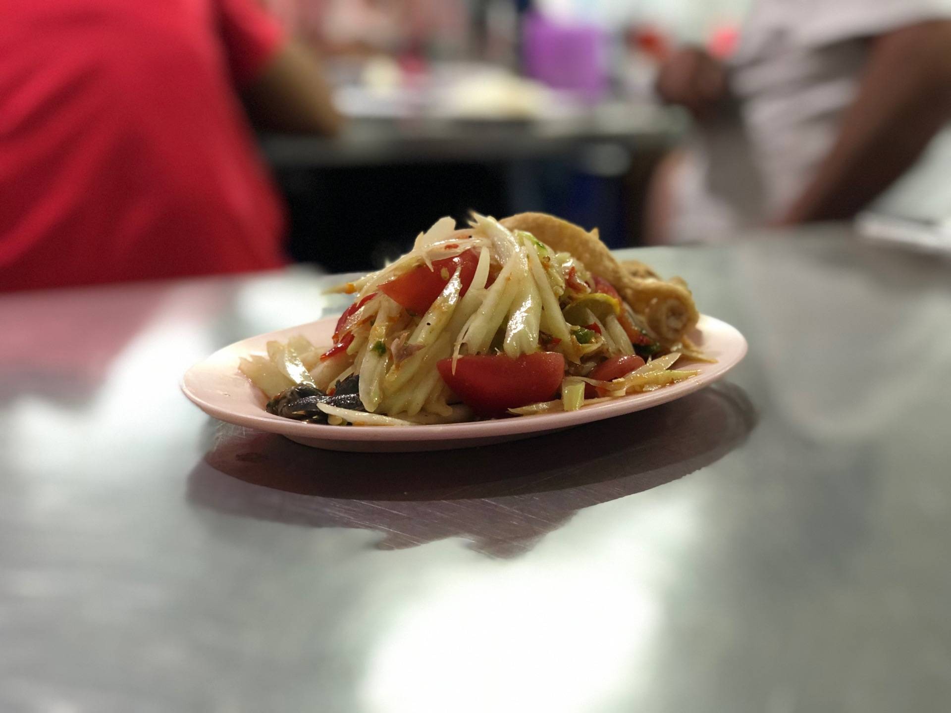 รูป เจ๊ก้อย ถนนเพชรบุรี