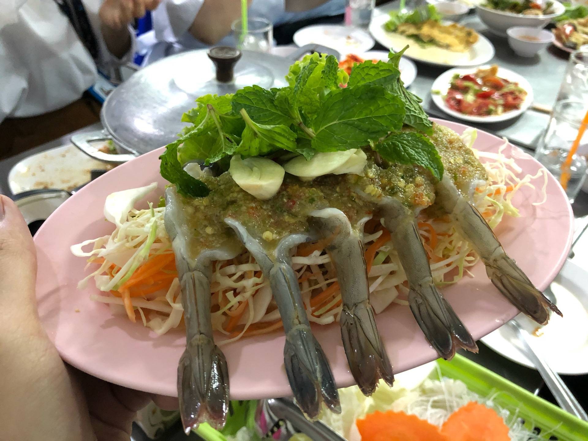 รูป เจ๊ก้อย ถนนเพชรบุรี