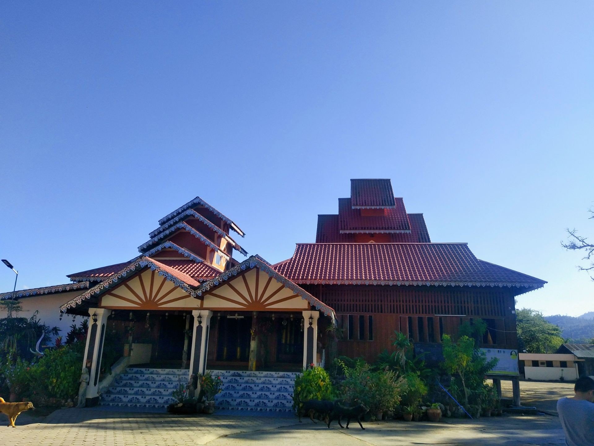 วัดเวียงแหง (Wat Wiang Haeng) - รีวิวสถานที่ท่องเที่ยว