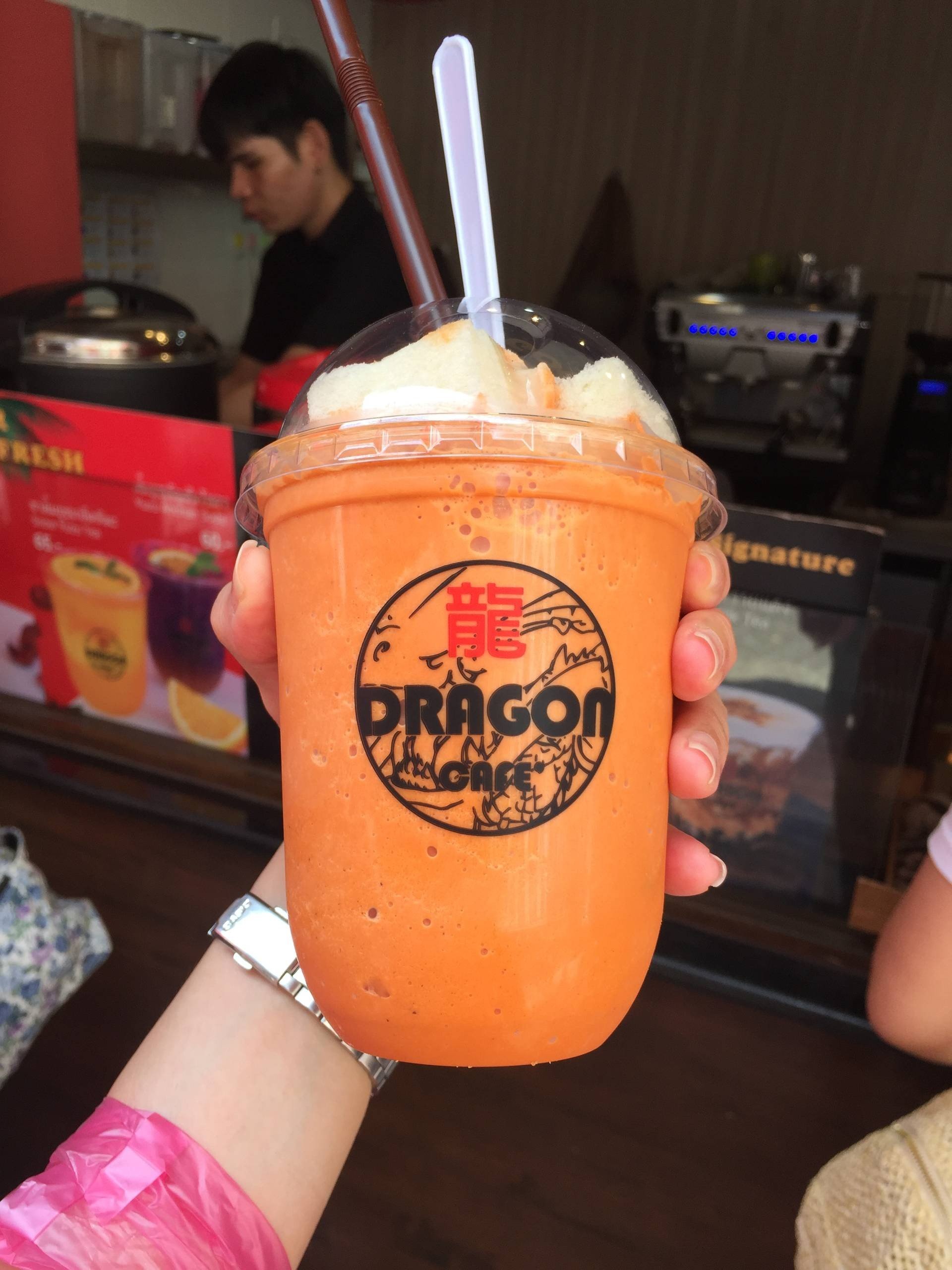 รีวิว Dragon Cafe` - ร้านน้ำหวานเเถบเยาวราช สดชื่นราคาจับต้องได้ - Wongnai