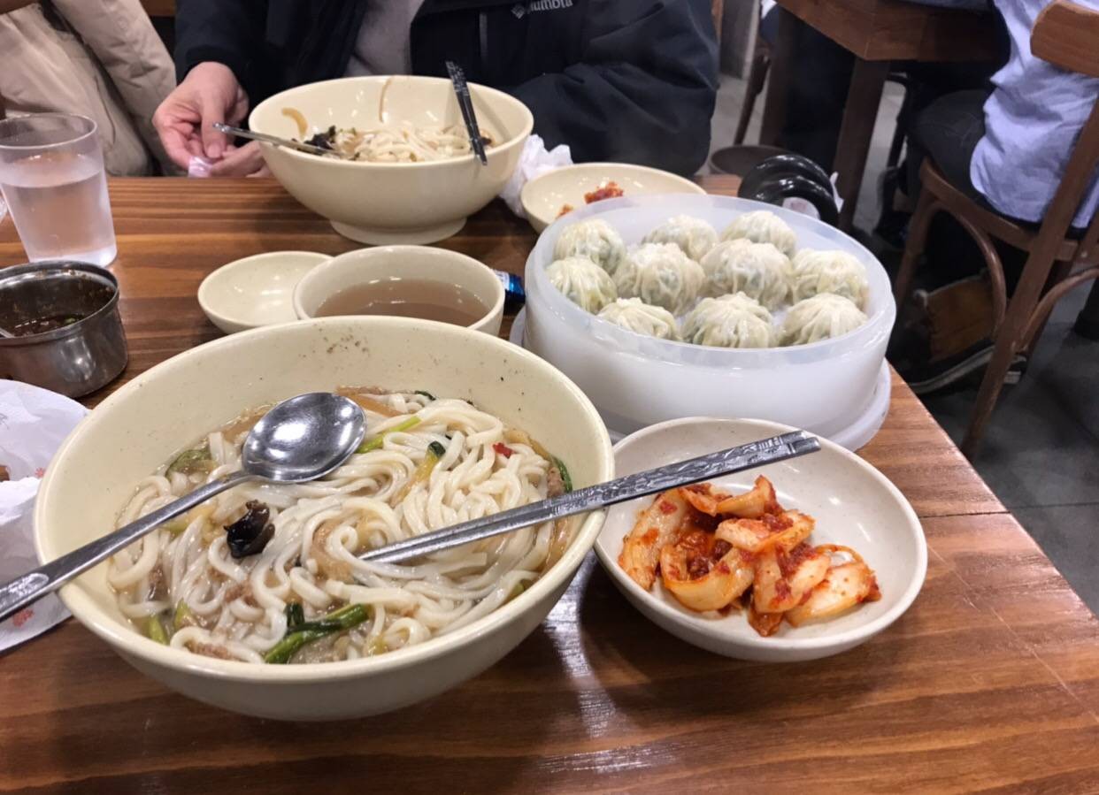 รีวิว Myeongdong Gyoja - เกี๊ยวอร่อย ก๋วยเตี๋ยวเริ่ด