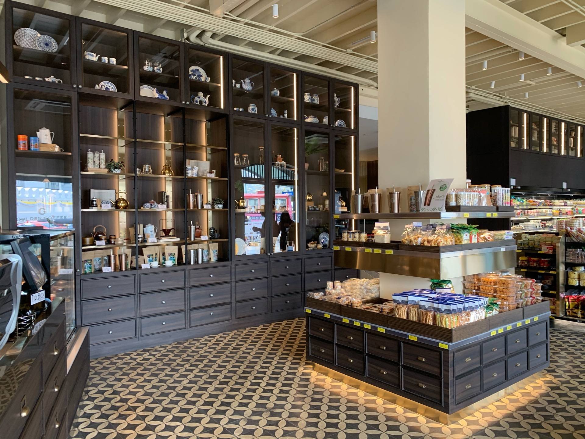 รีวิว Golden place ท่าช้าง - แวะพักเหนื่อย ที่ร้าน วิวชั้น 2 สวยงาม ...