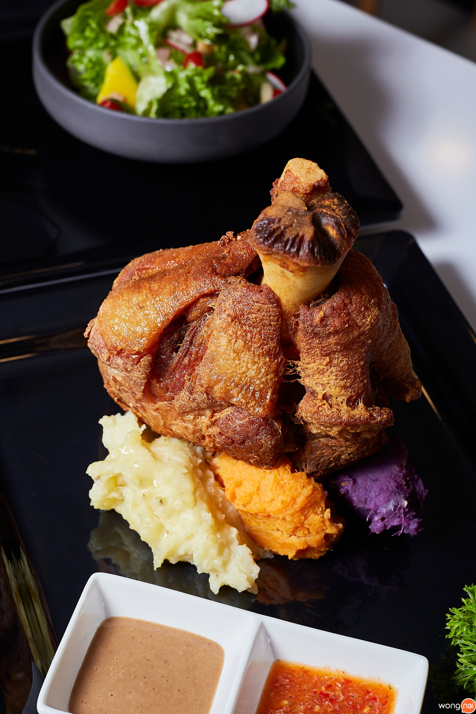 ดูงานศิลป์ ได้ฟีลธรรมชาติ กับโรงแรมศรีราชา Porestva Hotel Sriracha