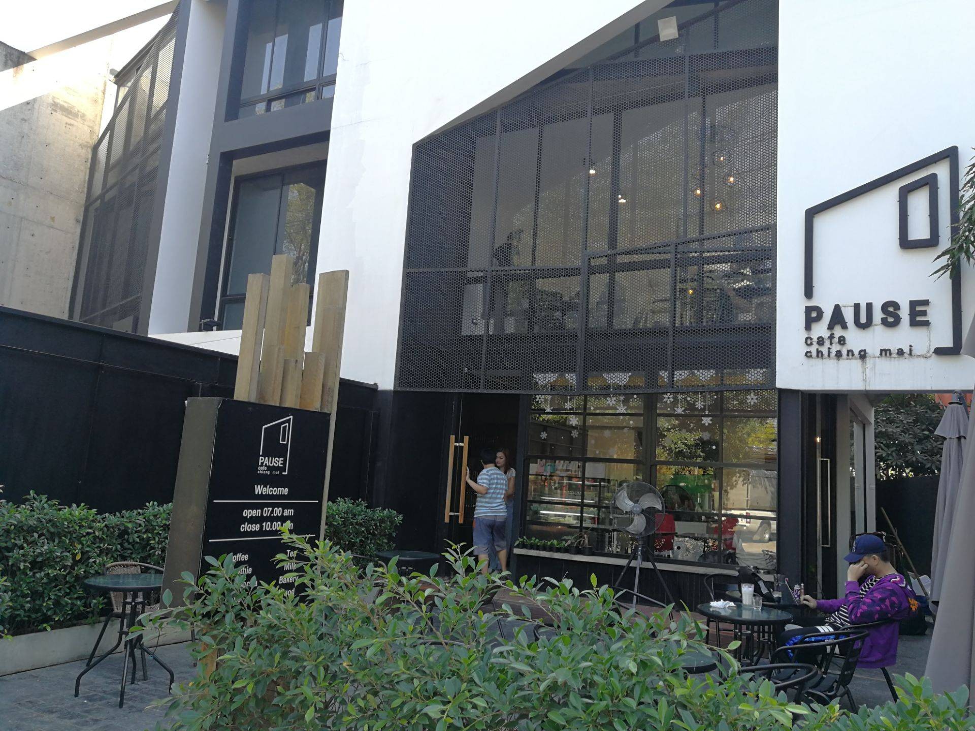 รีวิว PAUSE CAFE CHIANGMAI - ส่งท้ายปี62