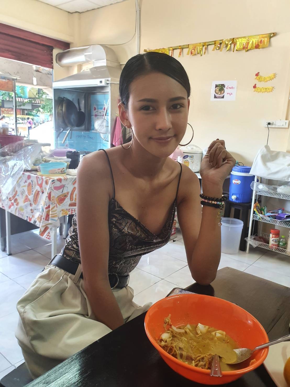 รีวิว ร้านหนมเส้น วังหิน อร่อยสุดสุด อร่อยมาก แม่ค้าบริการดี