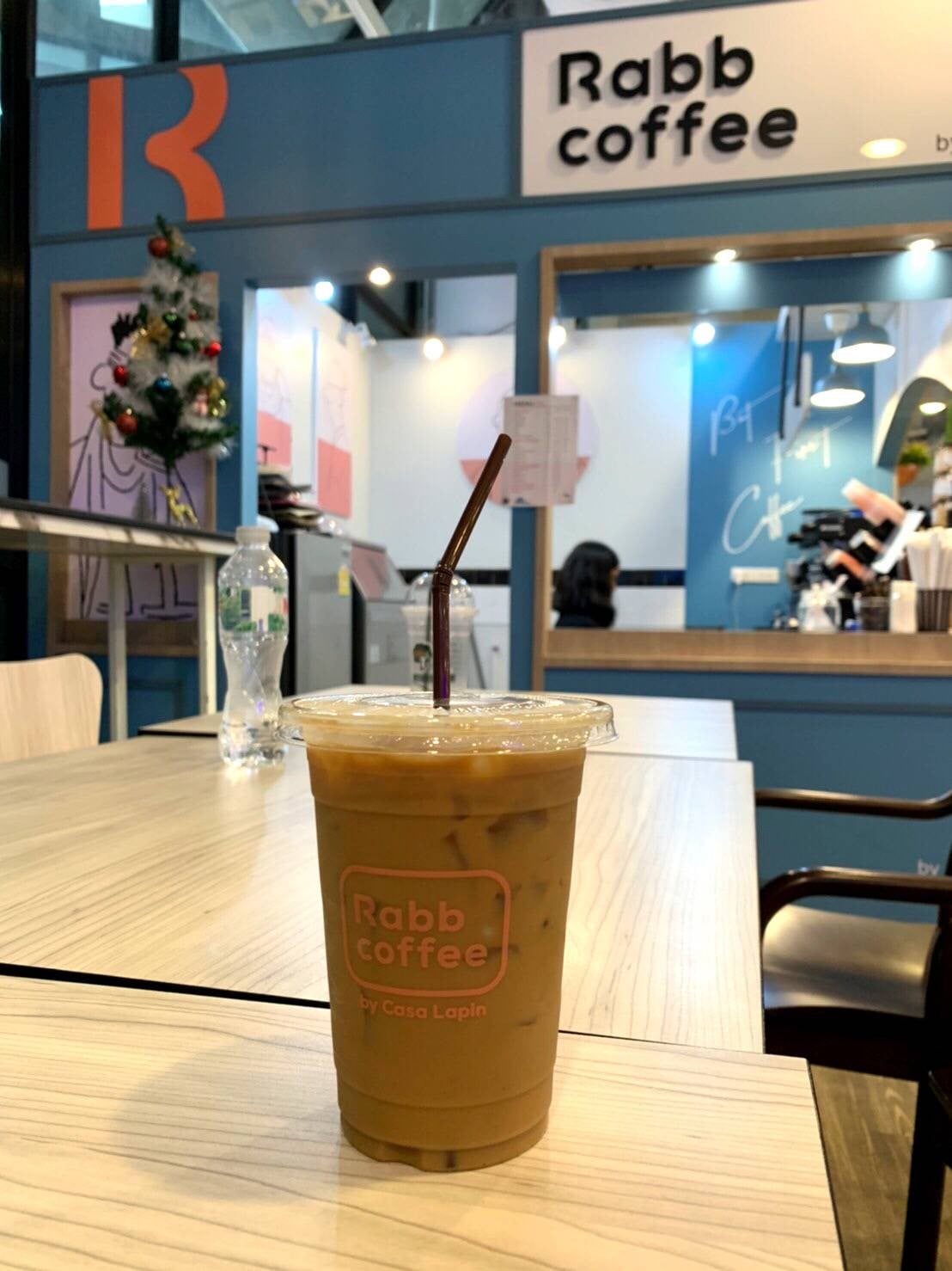รีวิว Rabb Coffee The Jas Ramintra - กาแฟของคนรุ่นใหม่