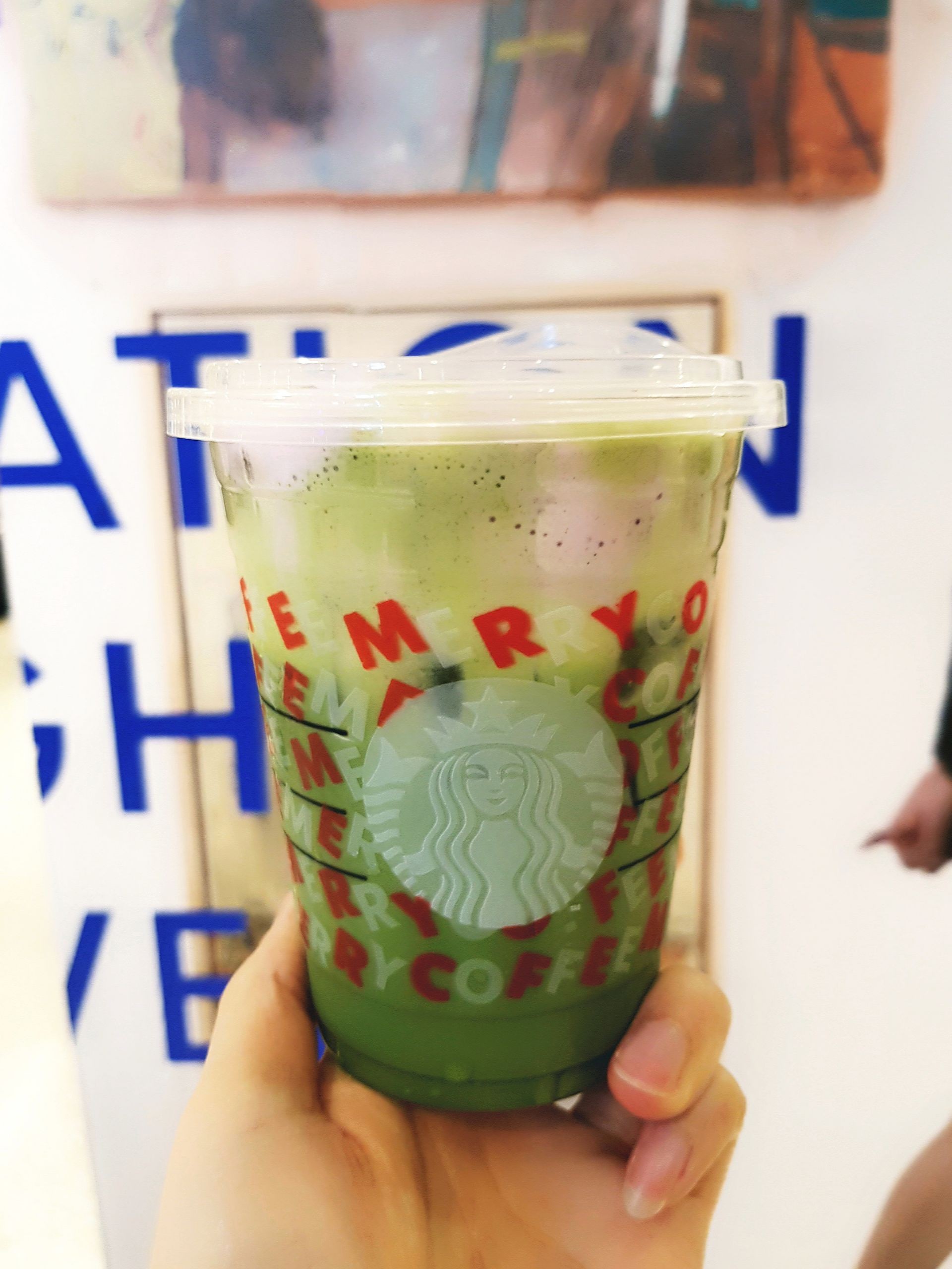 Black Sesame Pure Matcha Latte with Taro Foam ร้าน Starbucks ...