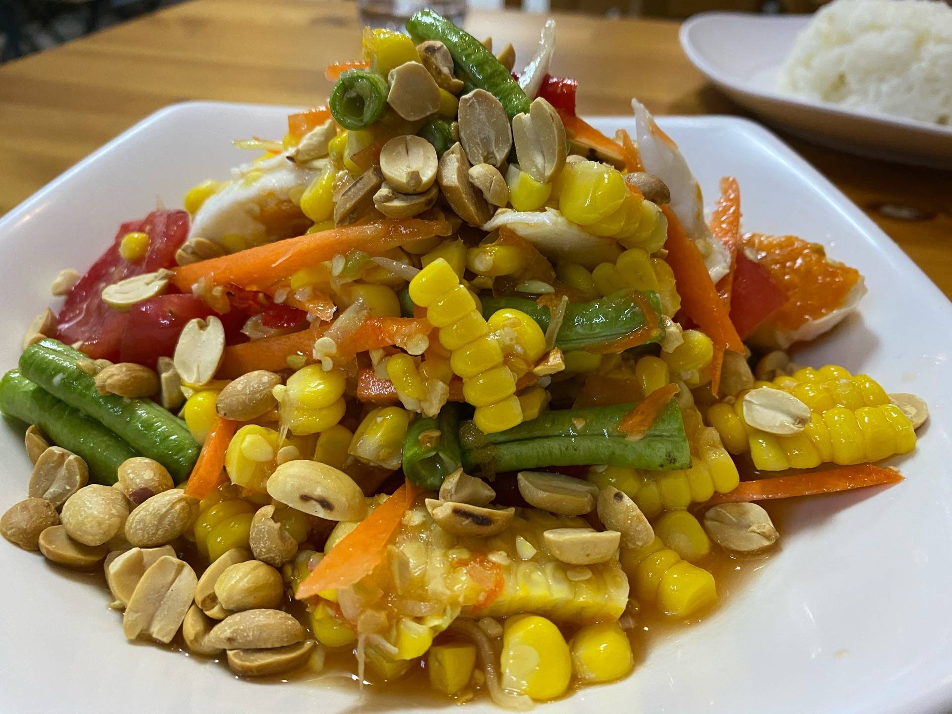 รีวิว แหลกไม่แหลก By ปากหมาหน้าหนวด จุฬาซอย 6 Chula Soi 6 - Fast Served ...