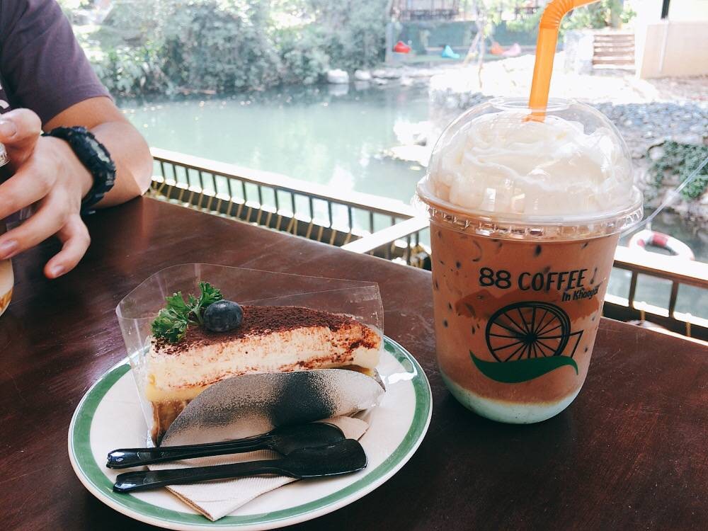 รีวิว 88 Coffee in Khaoyai - คาเฟ่ นั่งชิลๆ