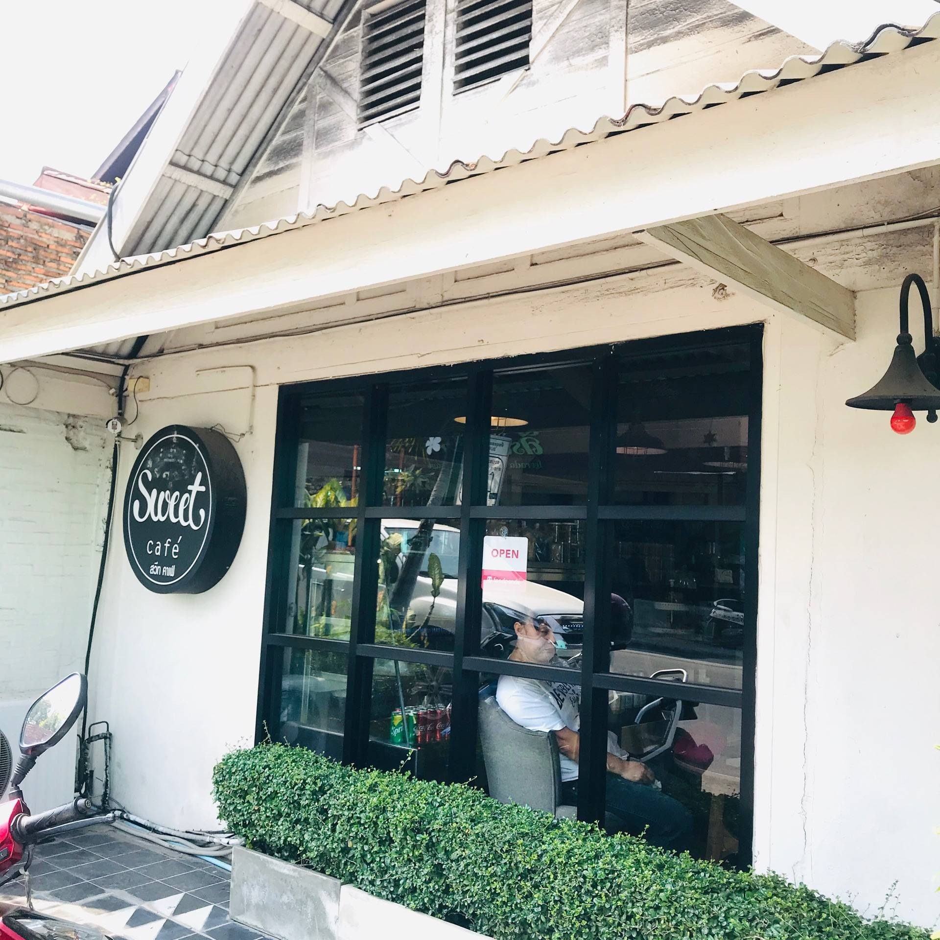 รีวิว Sweet Café - แอบมาชิว เติมกาแฟช่วงบ่าย