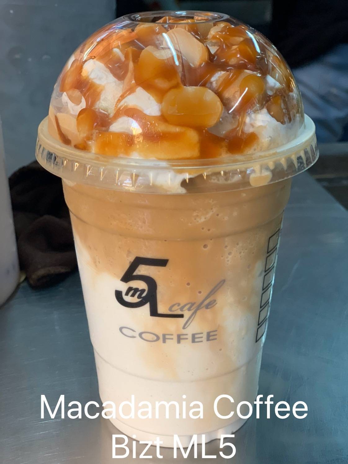 Macademia Coffee Bizt ร้าน Ml5 Cafe&coffee ซอยอารีย์