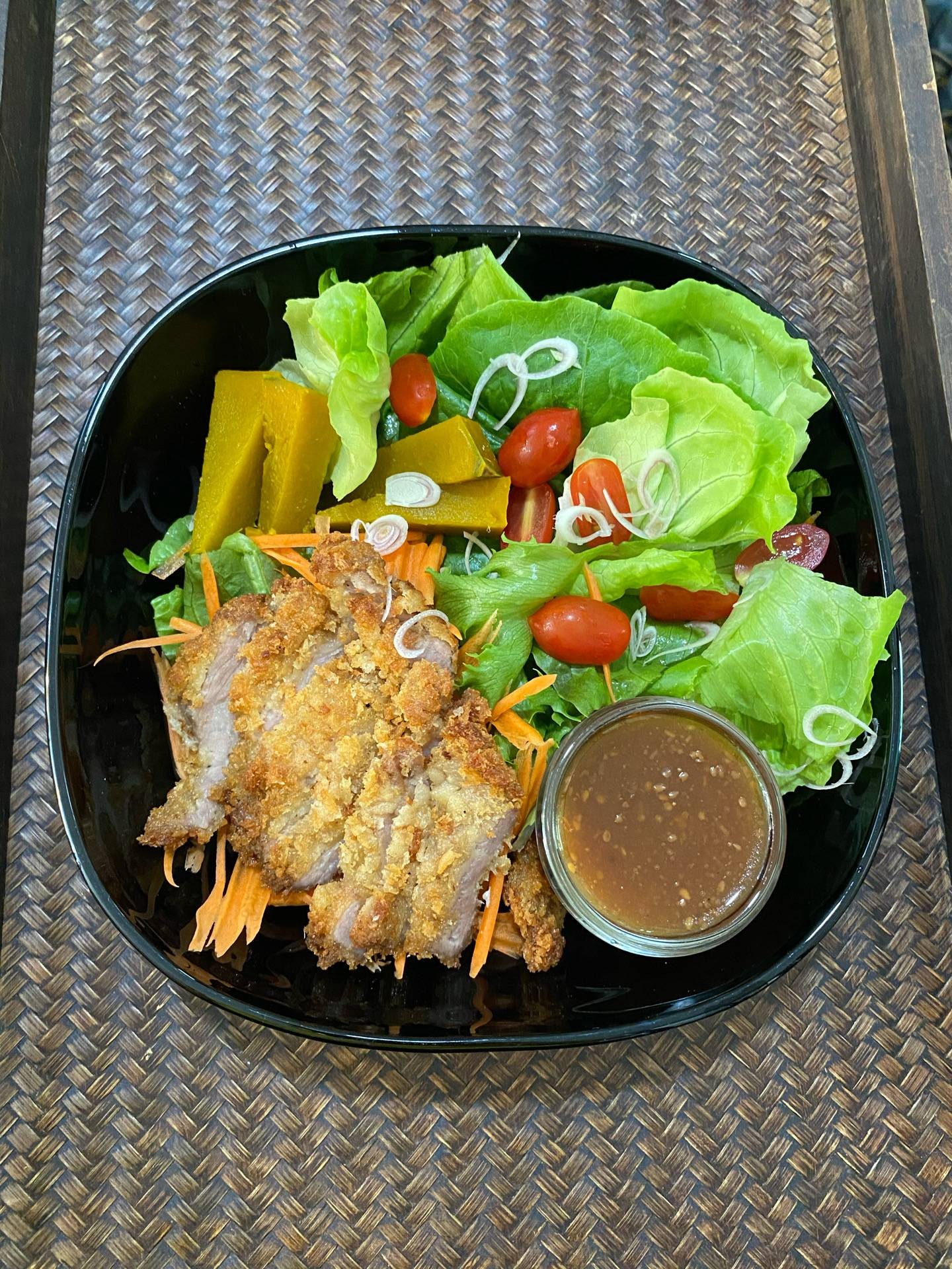 รีวิว Club's Iya - อาหารอร่อย กาแฟก็อร่อย