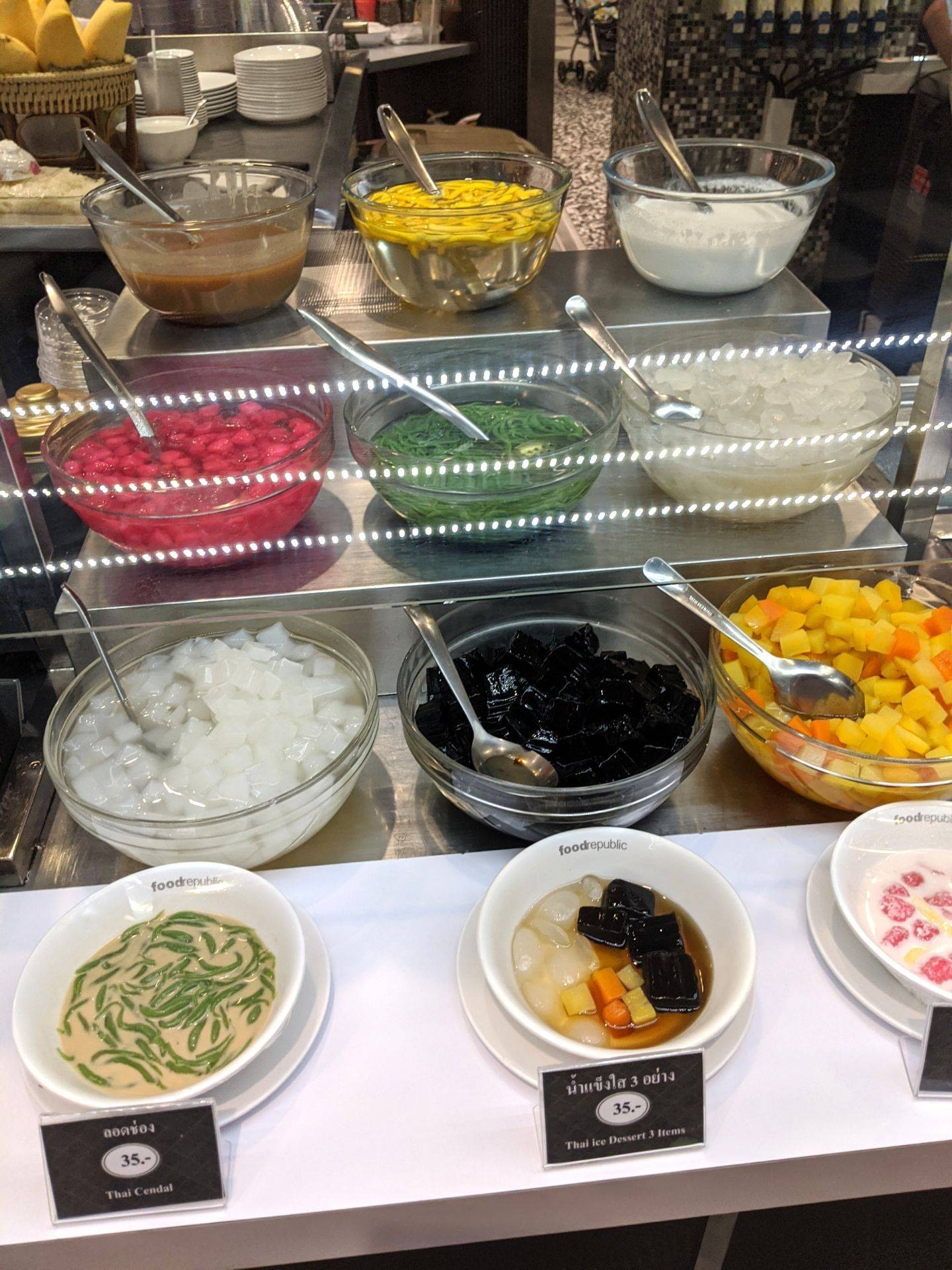 รีวิว sweet corner (Food repubic) - ขนมหวานๆจ้า