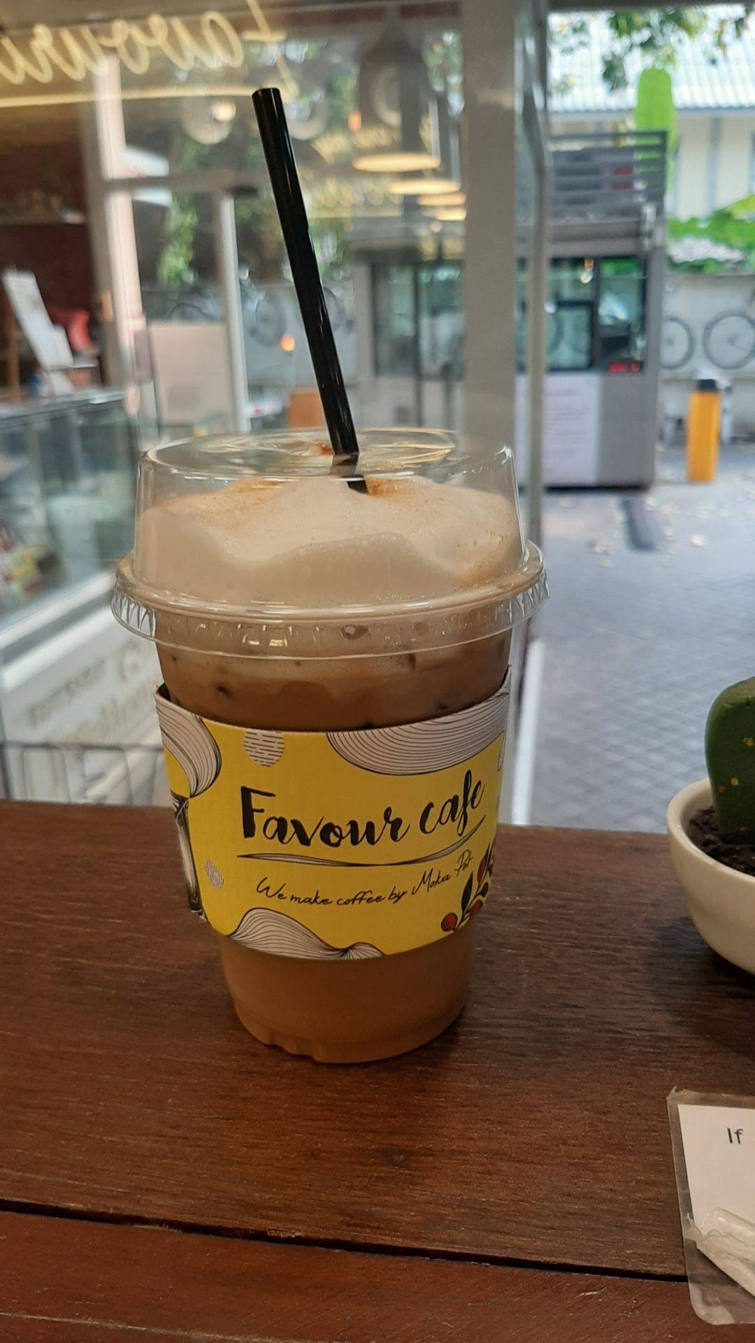รีวิว FAVOUR CAFE' - อาหารหรือเครื่องดื่มที่มีเอกลักษณ์ สัมผัสบรรยากาศริมน้ำเจ้าพระยา ดื่มด่ำไป ...