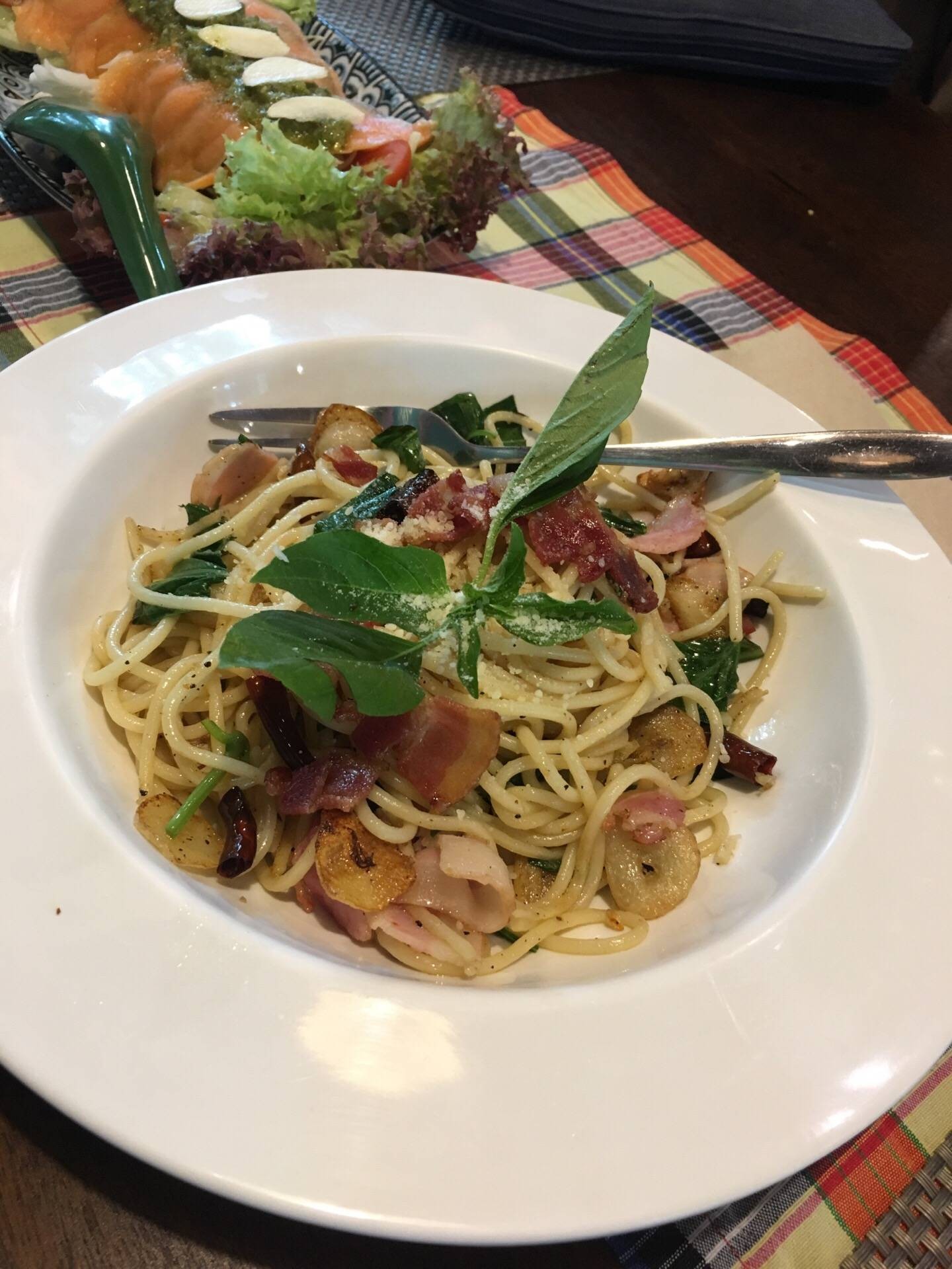 รีวิว Kor Oey Kor Kai by Commando Coffee Love - ร้านนี้อาหารไทยอร่อย