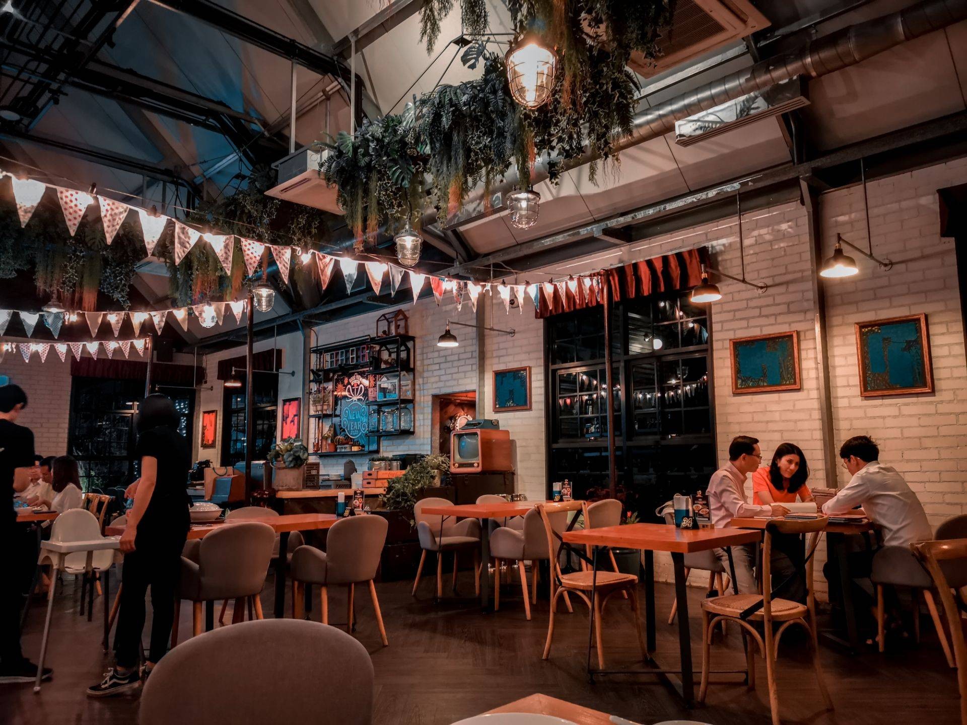 รีวิว The Good View All Day Restaurant Chiang mai - The Good View All ...