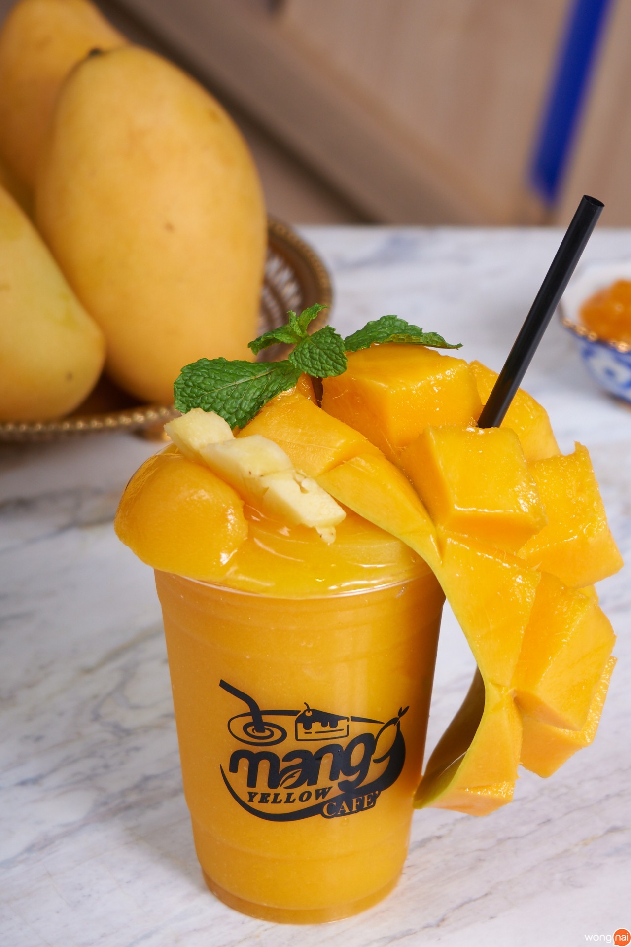 “Mango Yellow Cafe” คาเฟ่ภูเก็ต เมนูหวานฉ่ำ ขั้นสุดของสายหวาน!