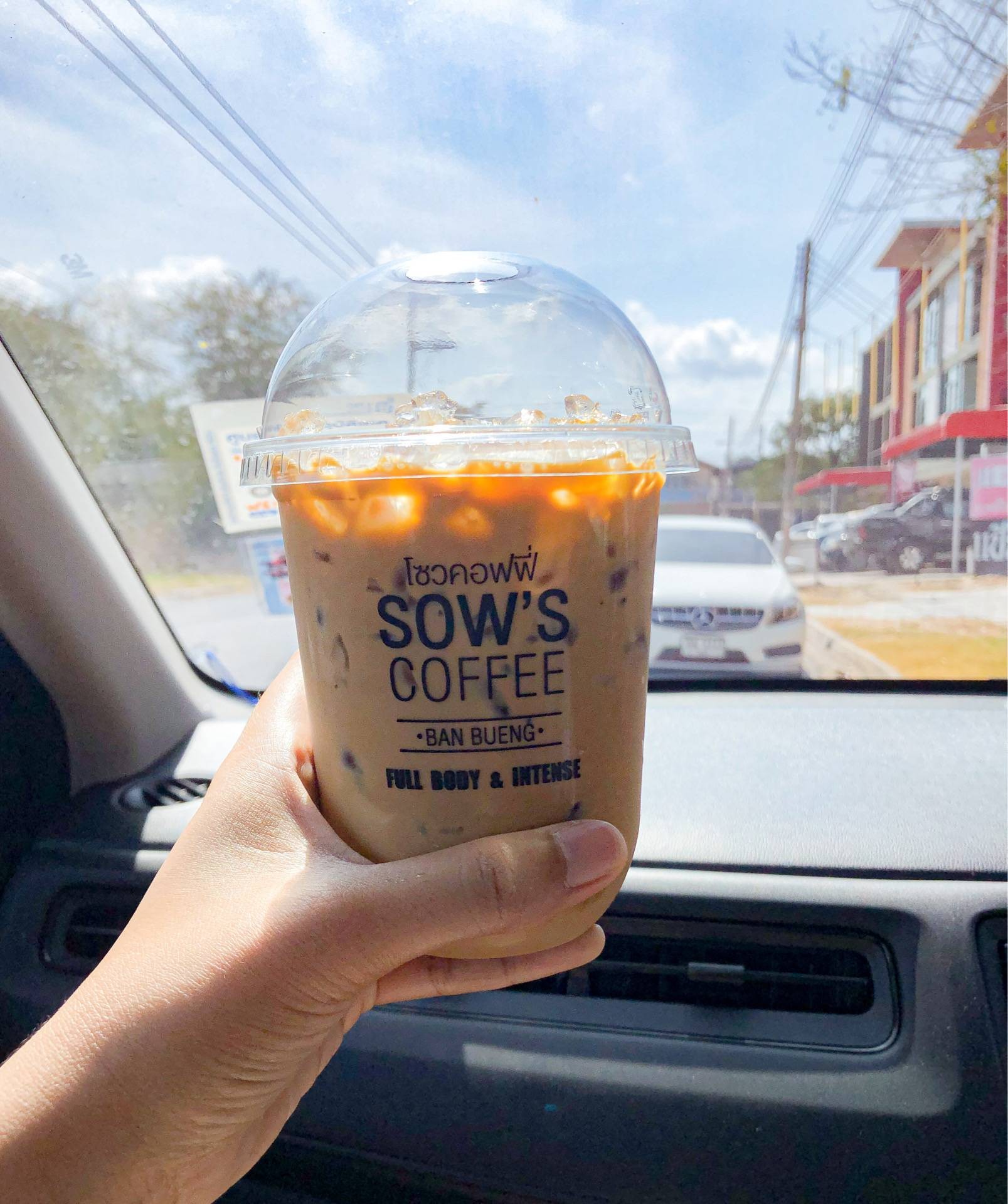 รีวิว Sow's Coffee สยามธารามันตรา - คาปูเย็น รสชาติดี มีเอกลักษณ์เป็น ...
