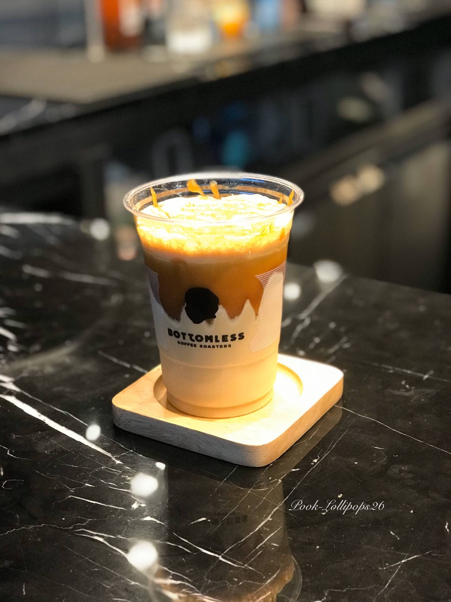 รูป Bottomless Flagship Store สนามบินน้ำ (Flagship Store Sanambinnam)