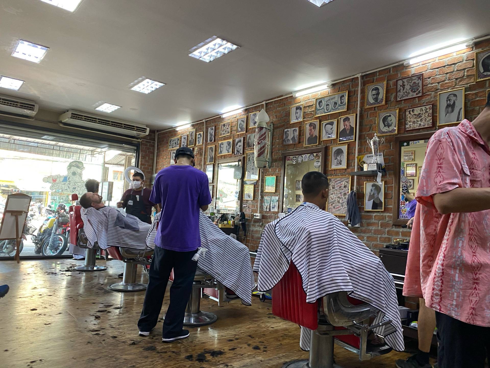 รีวิว Ducky Cutz Chalong - Hair cut💇‍♂️ only Male