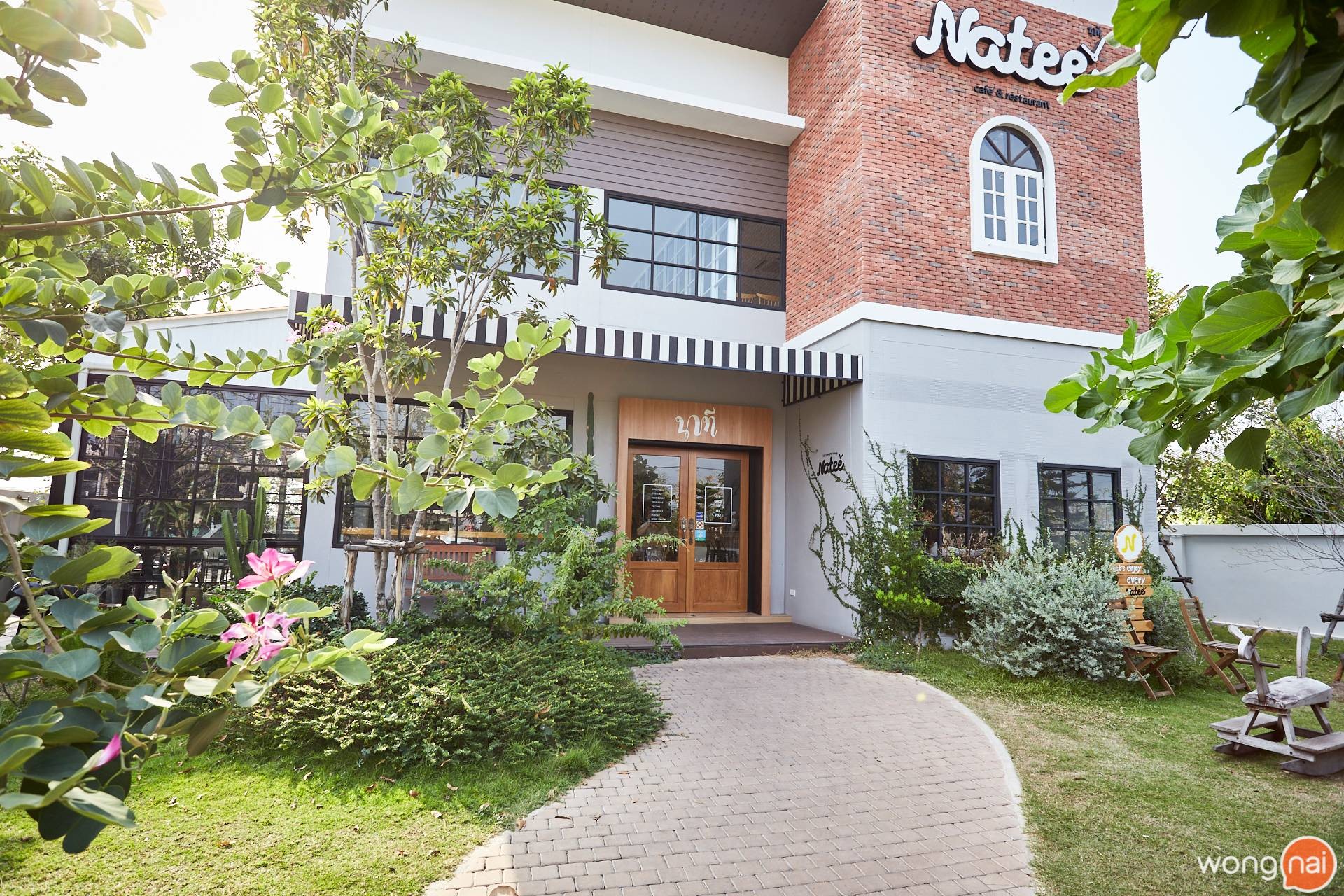 Natee คาเฟ่ชลบุรี เสิร์ฟเบเกอรีโฮมเมด พร้อมมุมถ่ายรูปสุดชิค