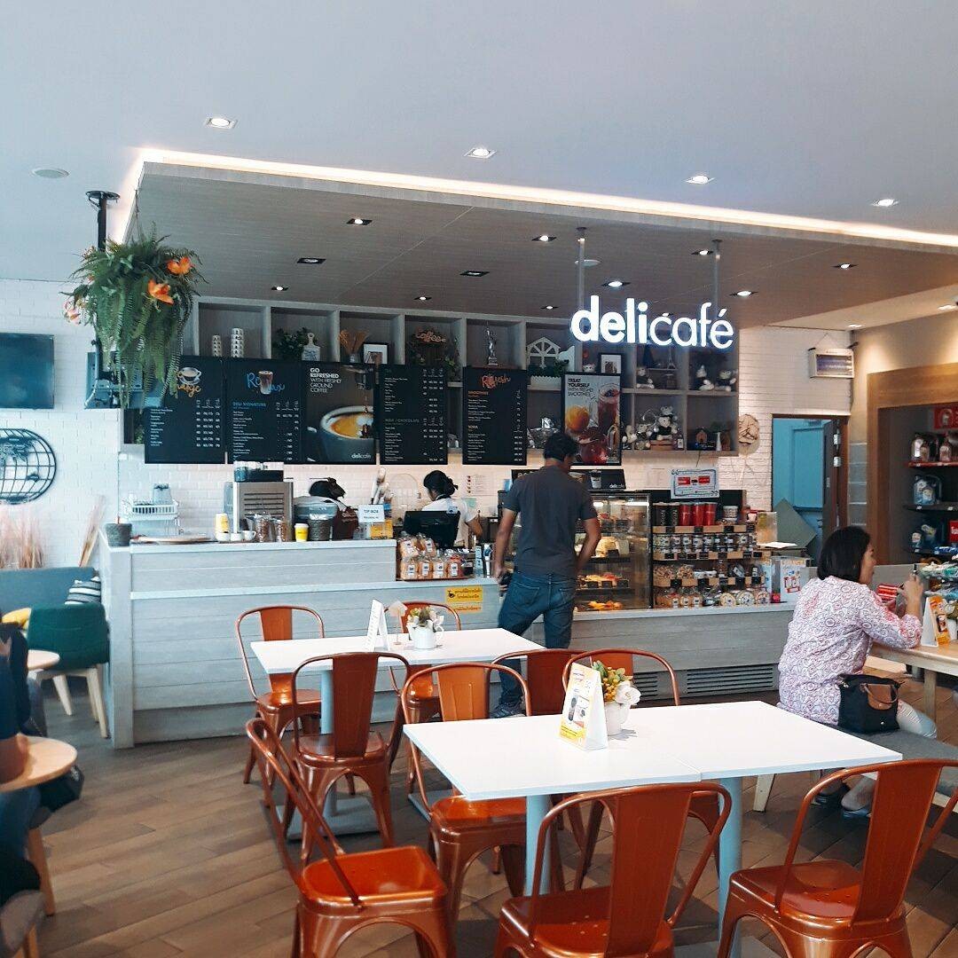 รีวิว Shell Café ลำลูกกาขาเข้า - กาแฟอร่อยเข้มข้นต้อง Deli Extra