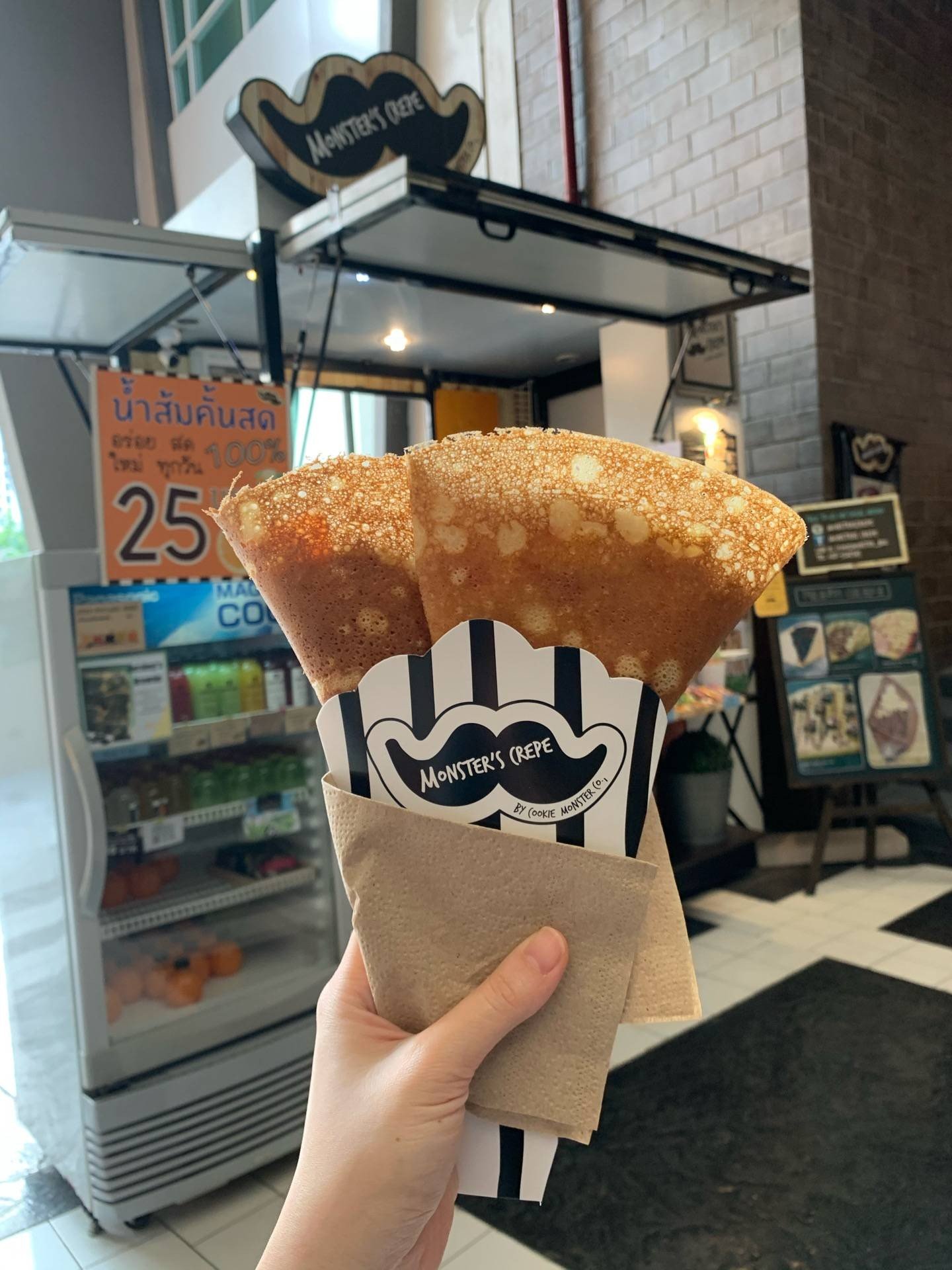 รีวิว Monster's Crepe at Int Intersect พระราม3 int Intersect - เครปกรอบ ...