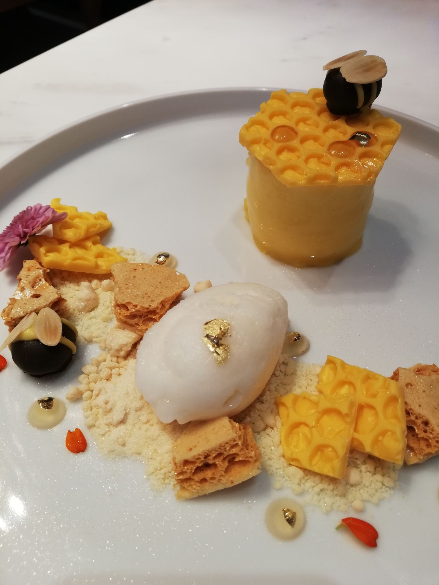 รีวิว Sweet Chef Cafe - ขนมไทยหน้าตาอินเตอร์ รสชาติ 4 ⭐️