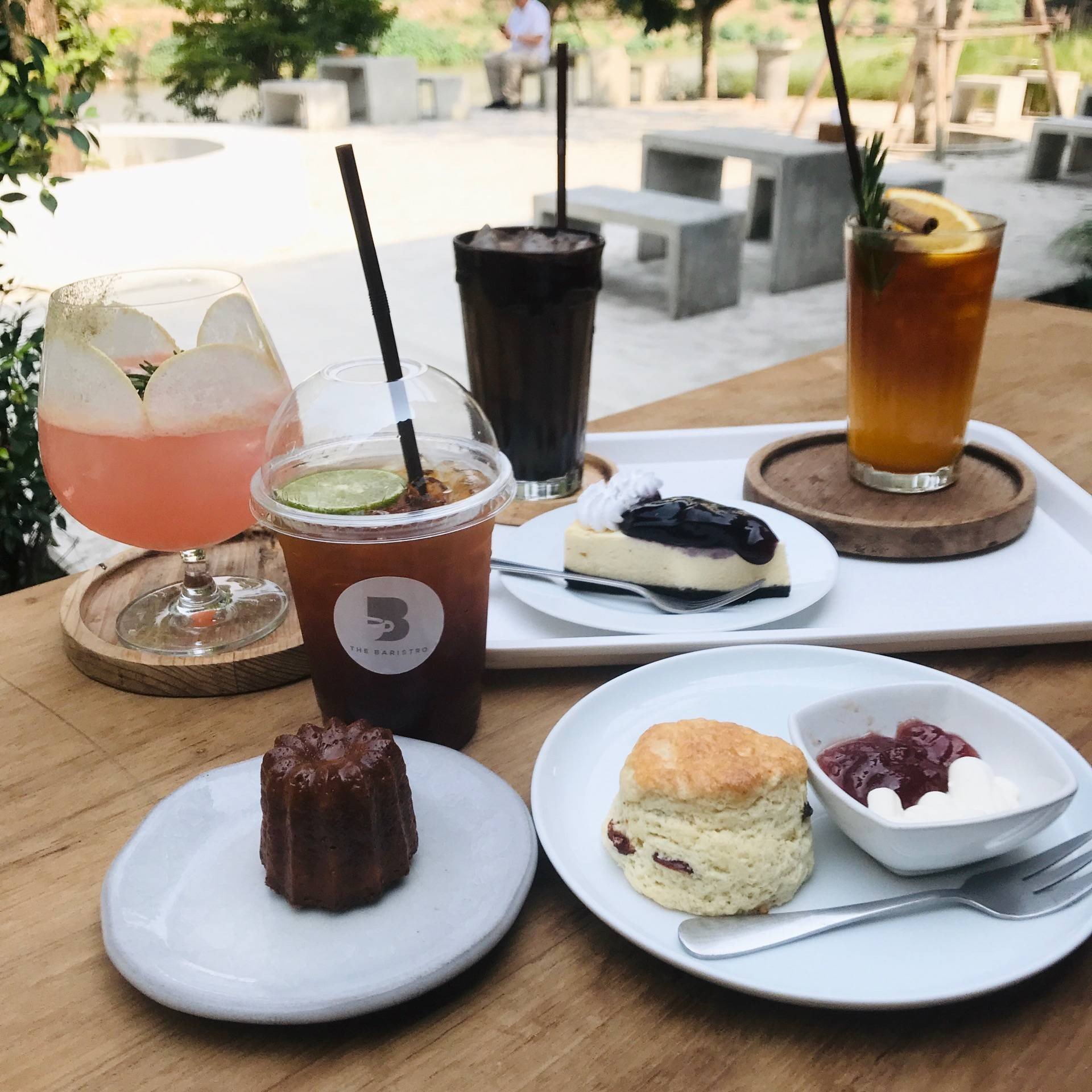 รีวิว The Baristro @ Ping river Ping River - มินิมอลคาเฟ่ริมแม่น้ำปิง