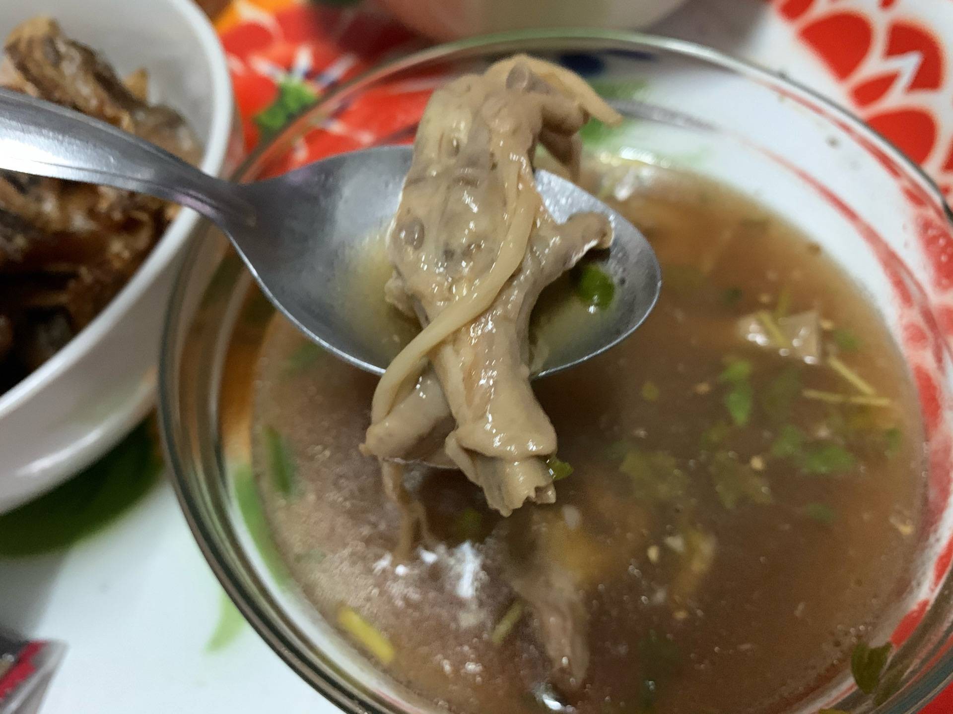 รีวิว Superteen ChicChic - ตีนไก่เปื่อยดี น้ำซุปเค็มไปนิดนึง