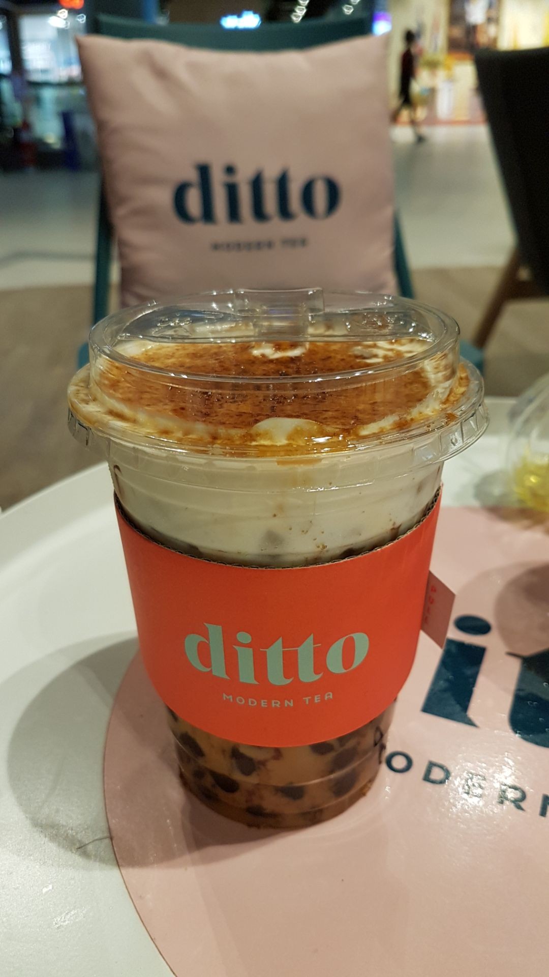รีวิว Ditto Modern Tea 101 The Third Place - ชานม ไข่มุก คาราเมล และชีส ...