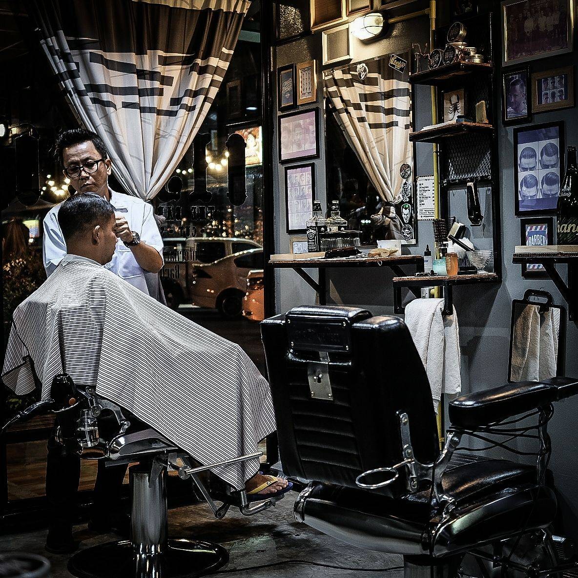 รีวิว 1982's Barber&Craft - 1982's theBarber&shop บริการตัดผมสุภาพบุรุษ ...