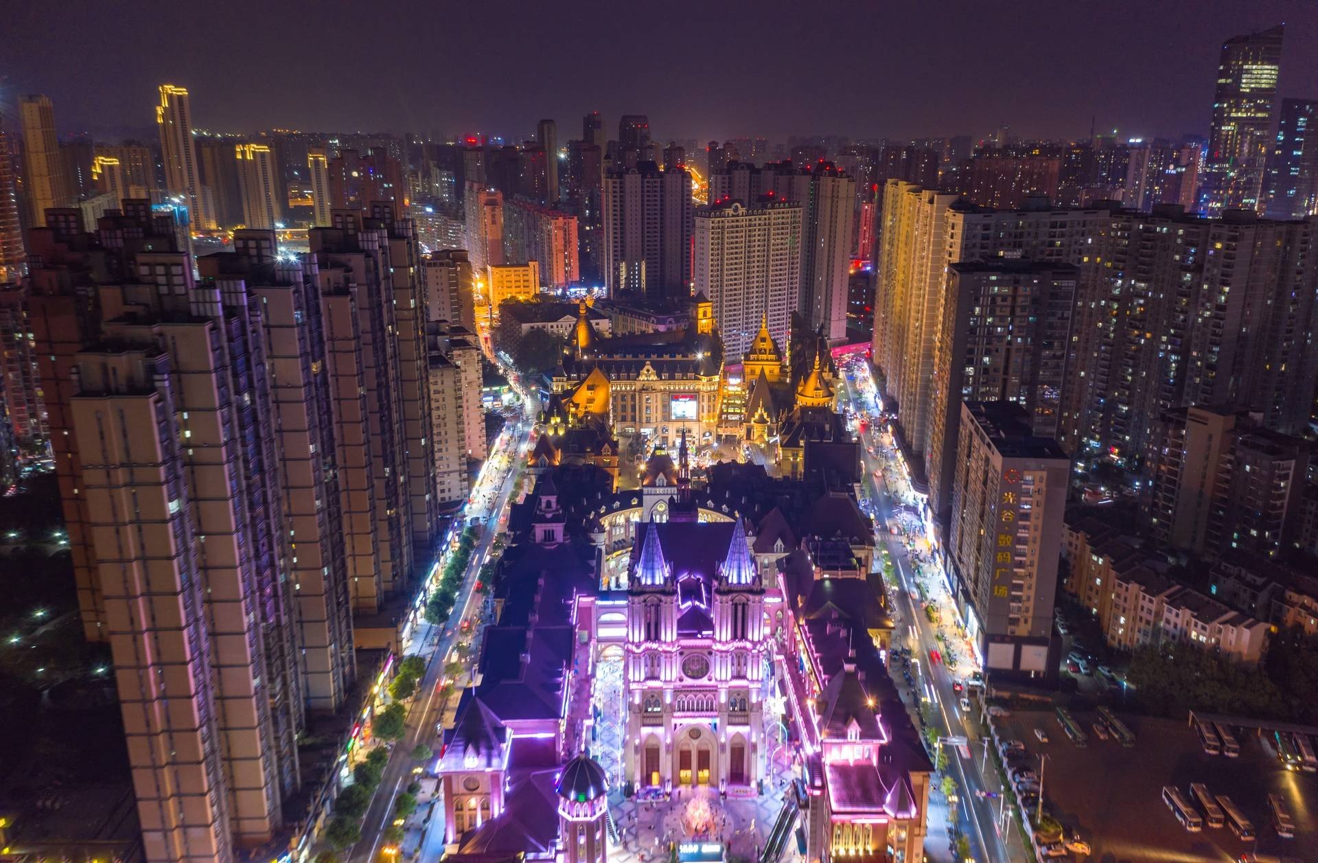 รูป Guanggu Guangchang Sqaure - Wongnai