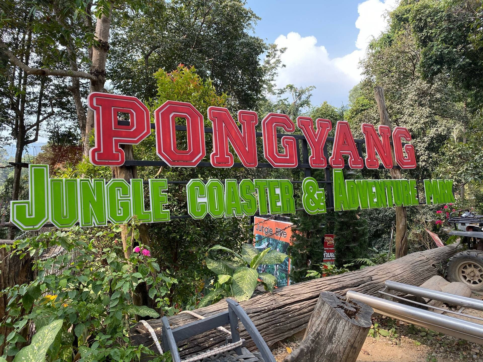 รีวิว Pongyang Jungle Coaster Zipline Camp&Resort - สนุกสุดแสนเที่ยวแดน ...