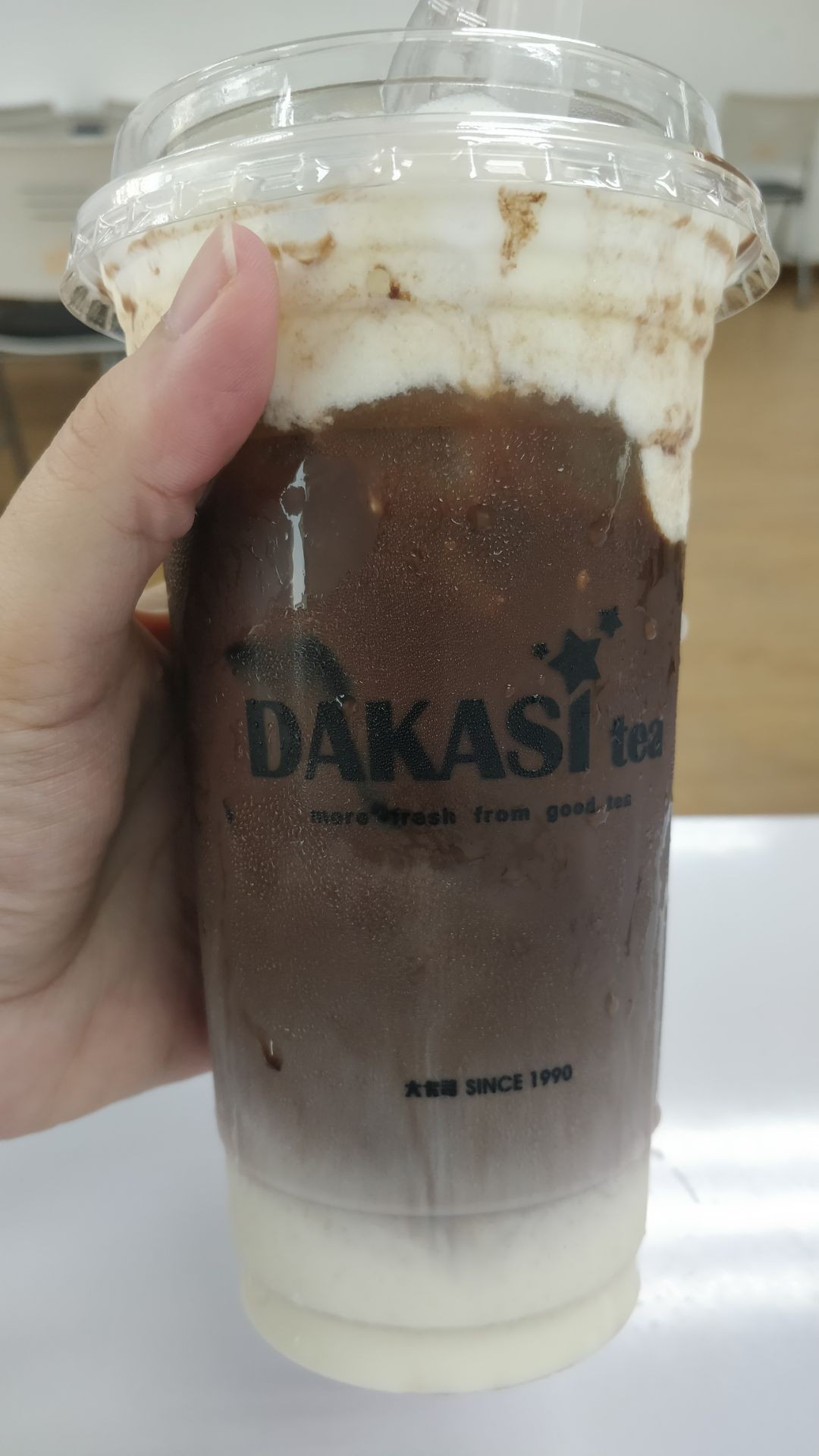 รีวิว Dakasi Tea เกตเวย์เอกมัย - chocolate milk ใส่ชีส เฉยๆ