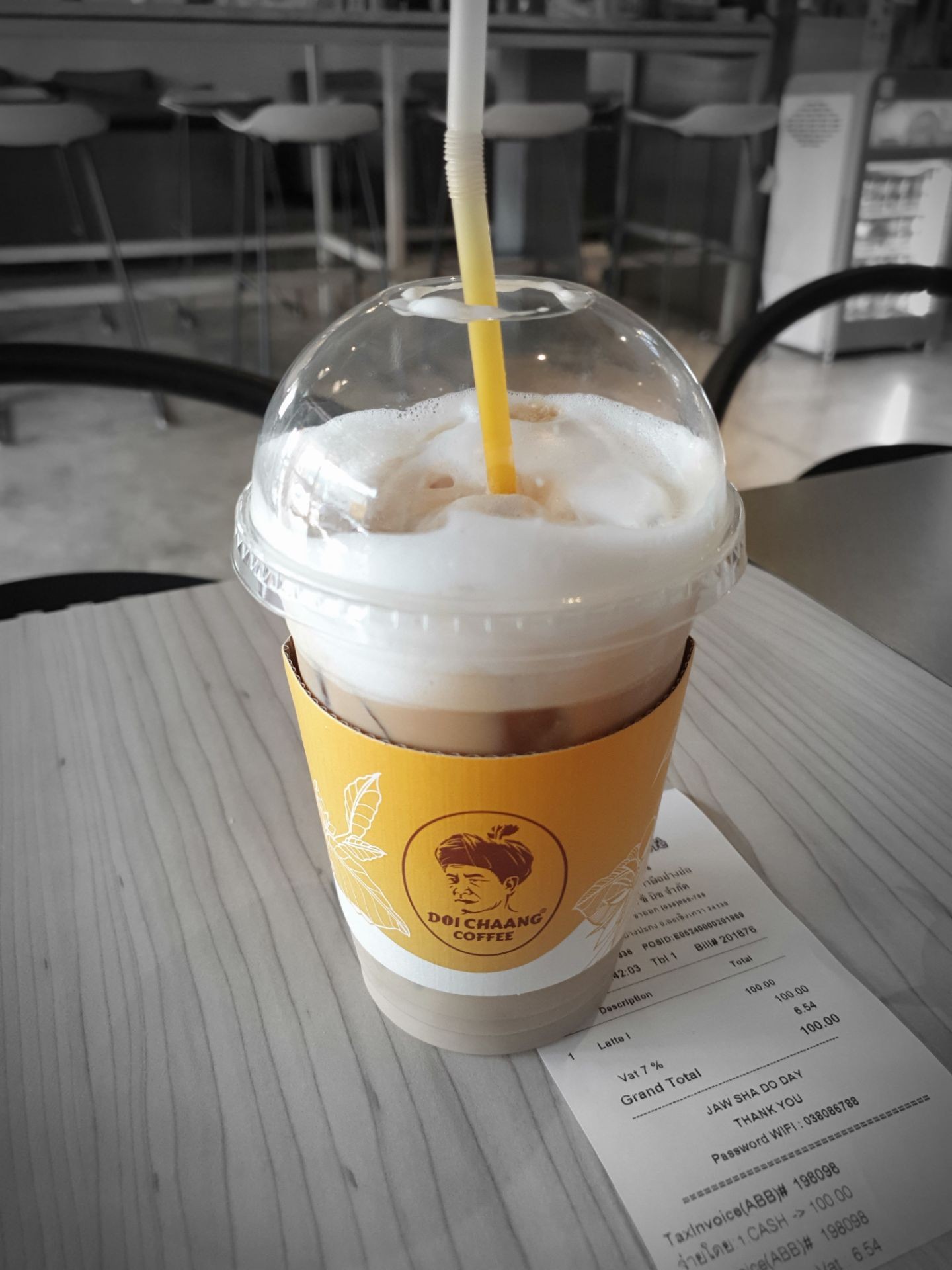 รีวิว Doi Chaang Caffè จุดพักรถมอเตอร์เวย์ขาออก - สำหรับเมนูลาเต้ จริงๆ ...