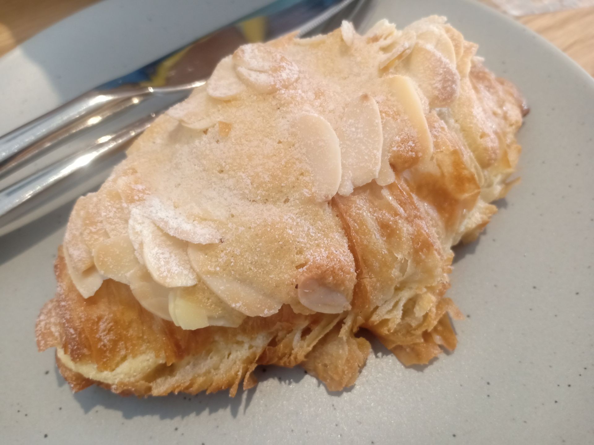 รีวิว One More Bite Bakery & Cafe - เเวะมา 2 วันติดแล้ว