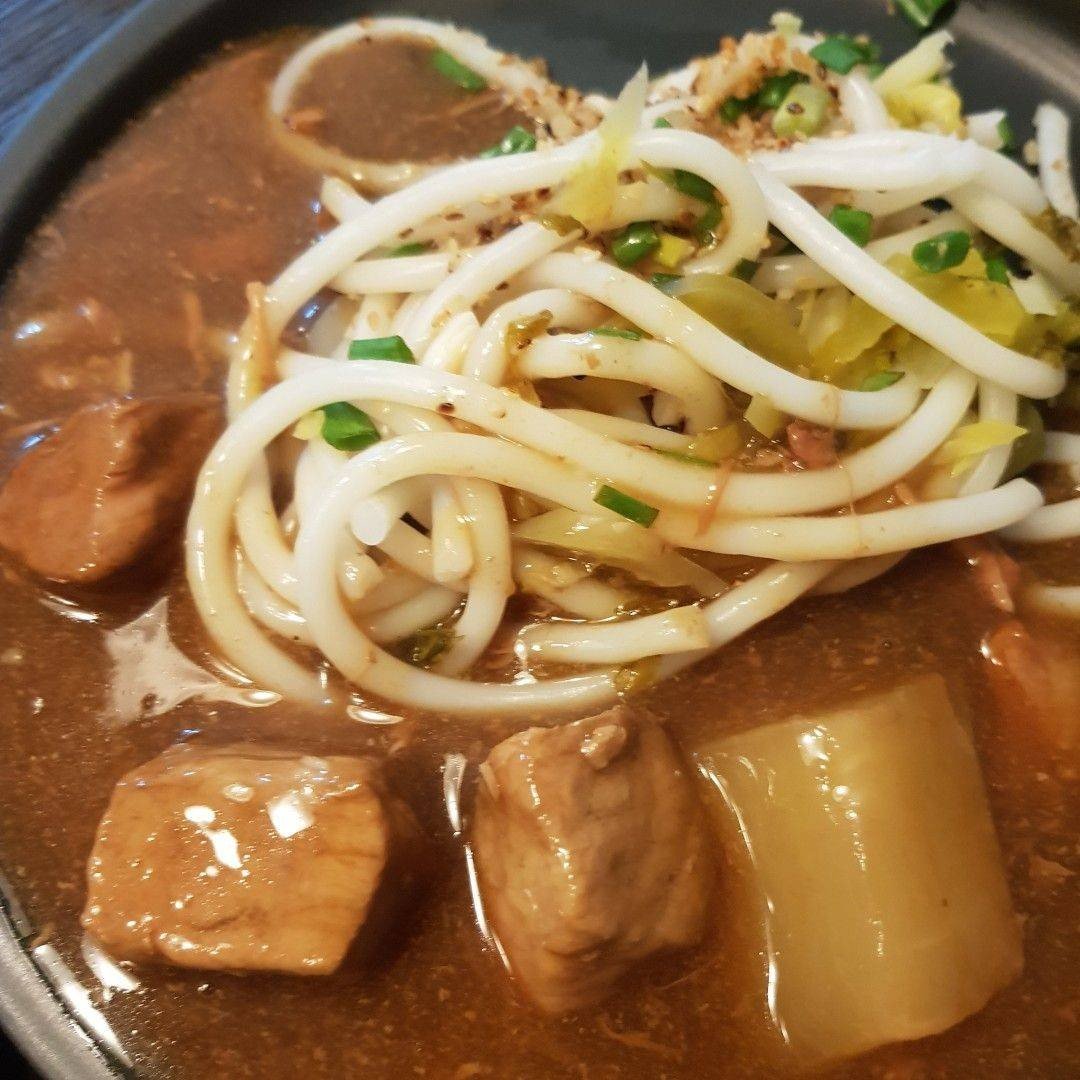 รีวิว ขนมจีนไหหลำโกหลุ่น (KOLUN.H) - เส้นขนมจีนเหนียวดี