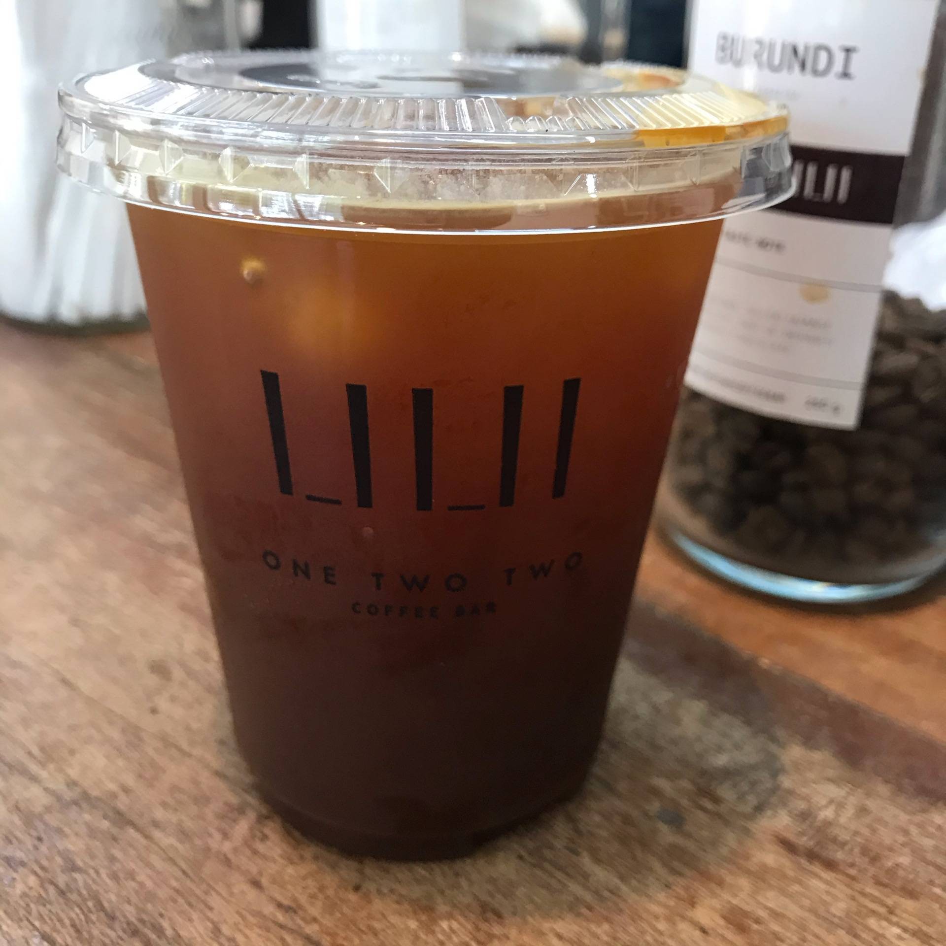 รีวิว One Two Two Coffee Bar ศรีนครินทร์ - อร่อยดีครับ เมล็ดให้เลือก ...