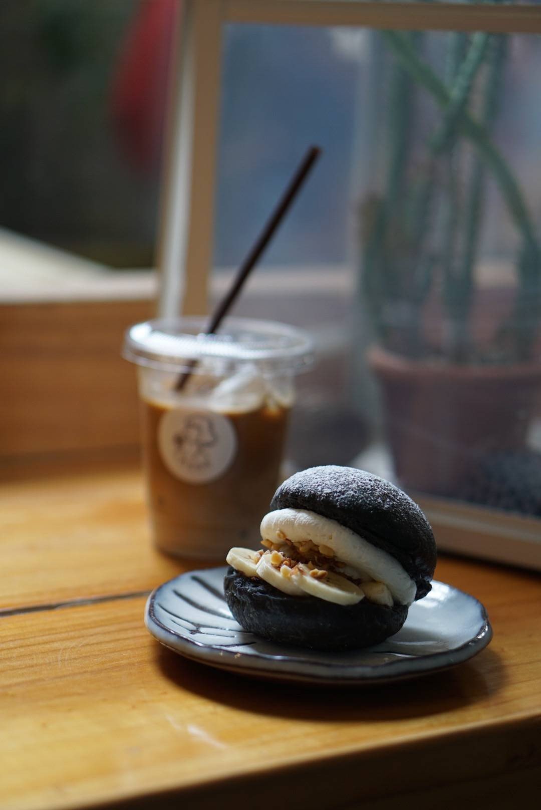 รูป Mooh Doughnuts - Wongnai