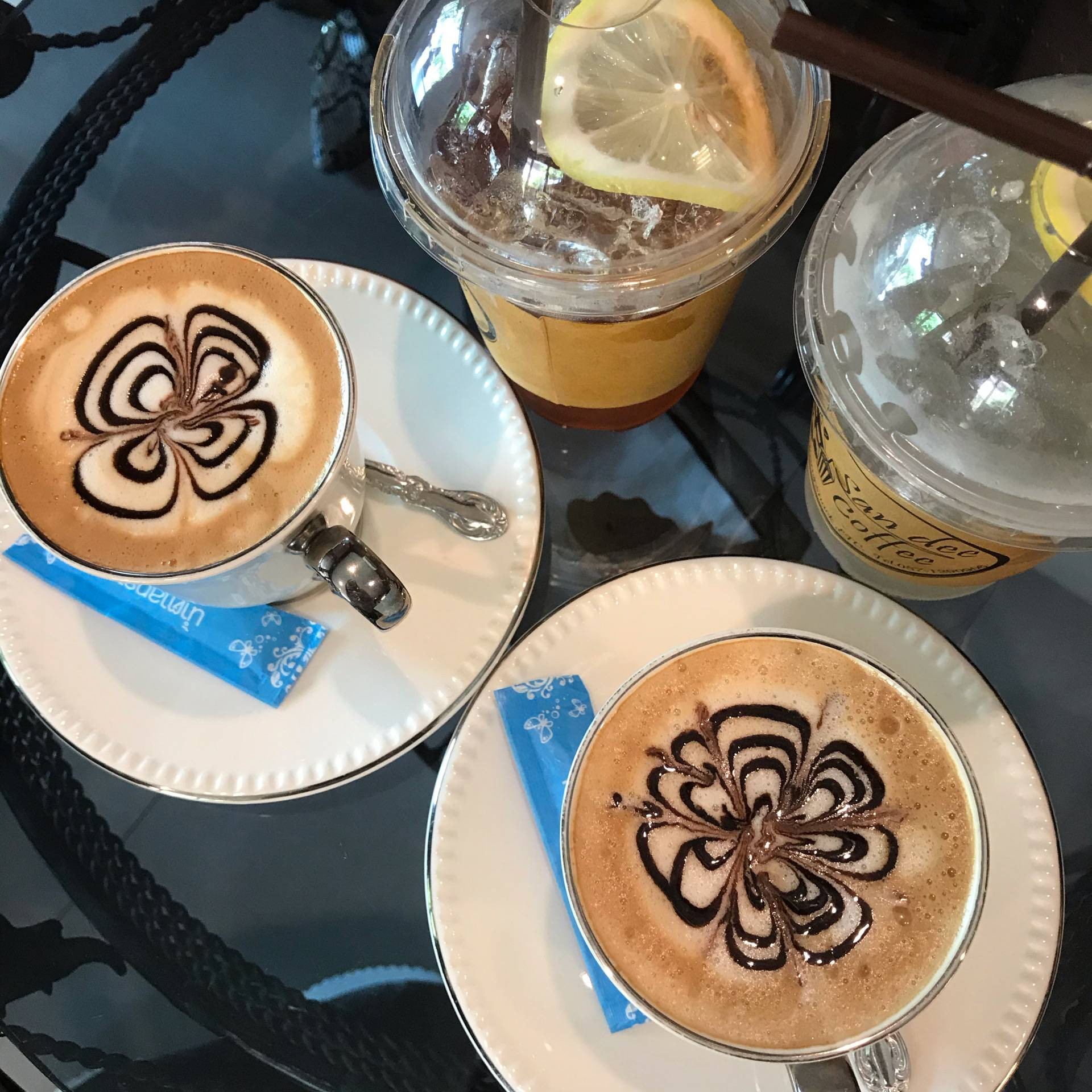 รีวิว San Dee Coffee - ร้านเล็กๆ บรรยากาศดี มอคค่าร้อนอร่อย