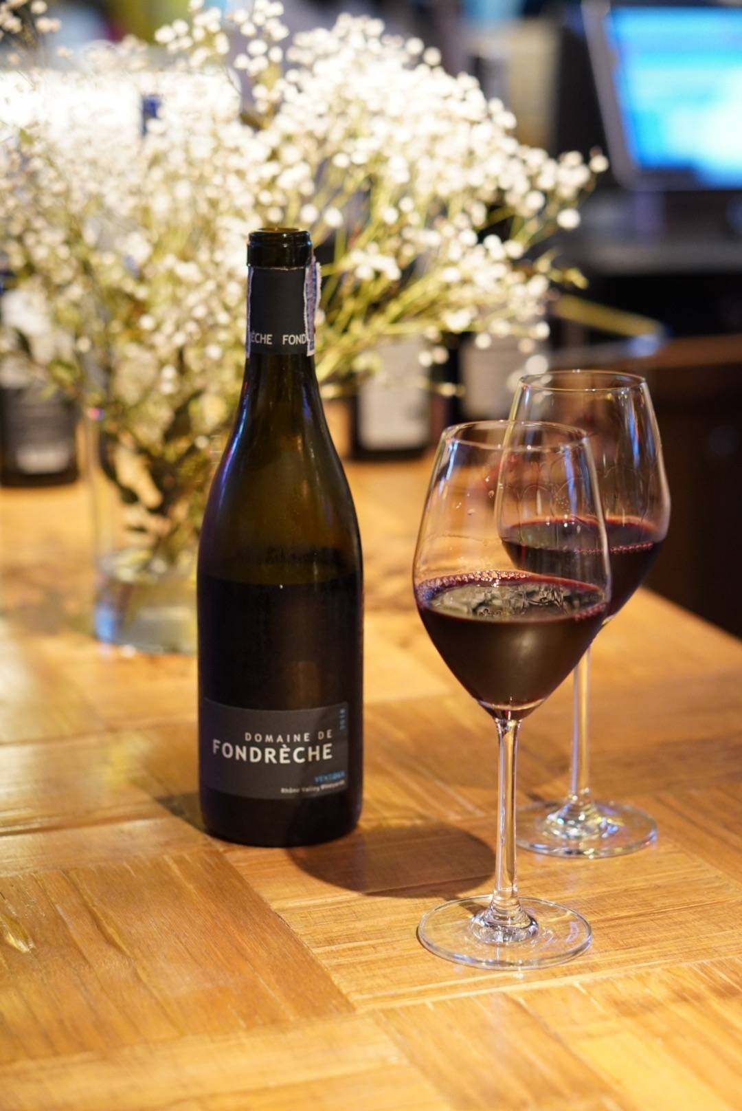 รีวิว Cloud Wine - จิบไวน์ ที่ฮิปแฮงเอาท์สุดชิค!