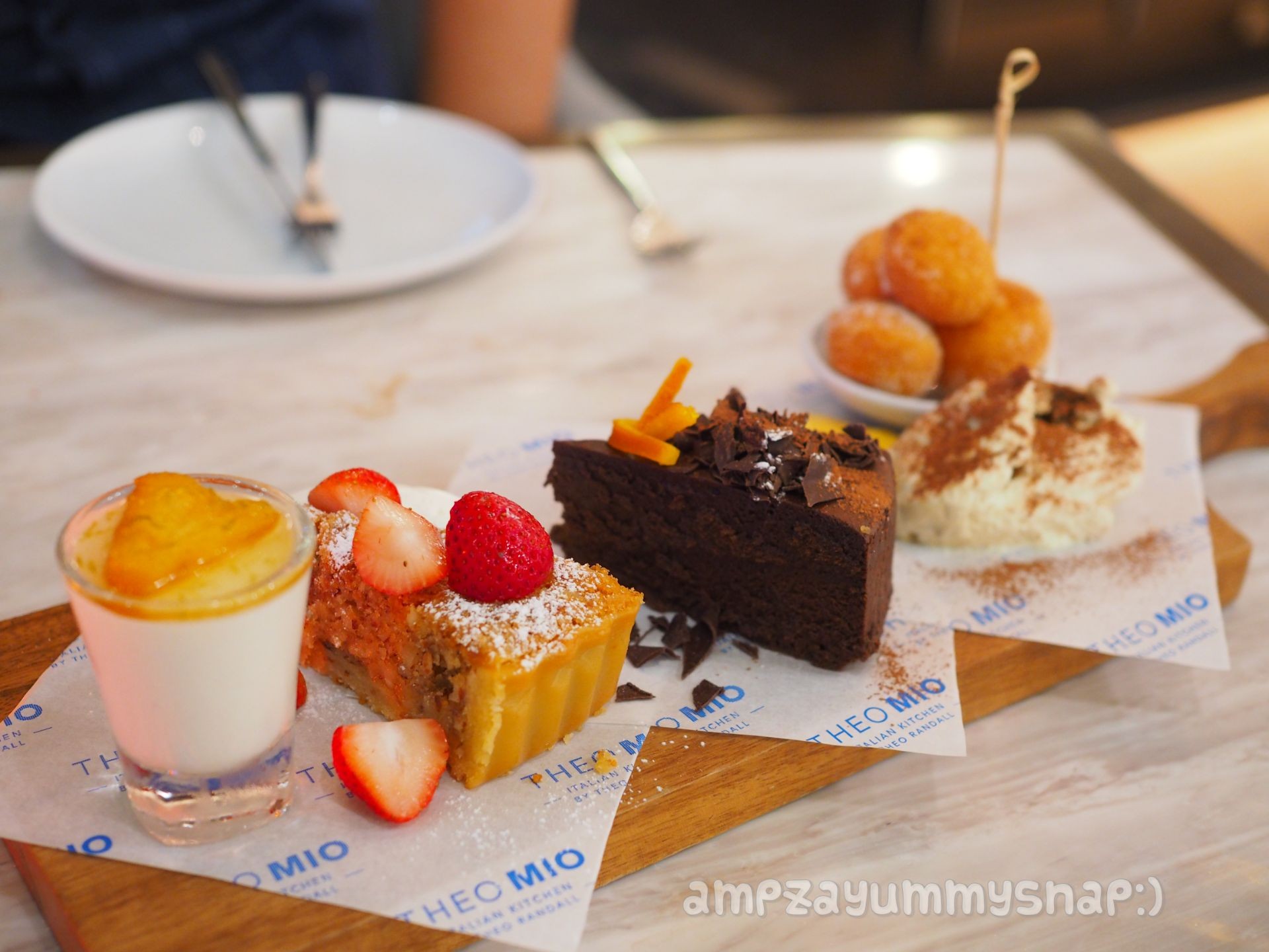 ดีลส่วนลดพิเศษร้าน Theo Mio รับส่วนลด 10% เฉพาะค่าอาหาร - Wongnai