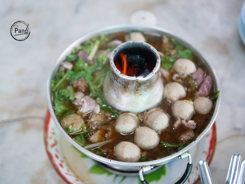เกาเหลาเนื้อหม้อไฟ ร้าน เฮ้งชุนเส็ง พระราม 4