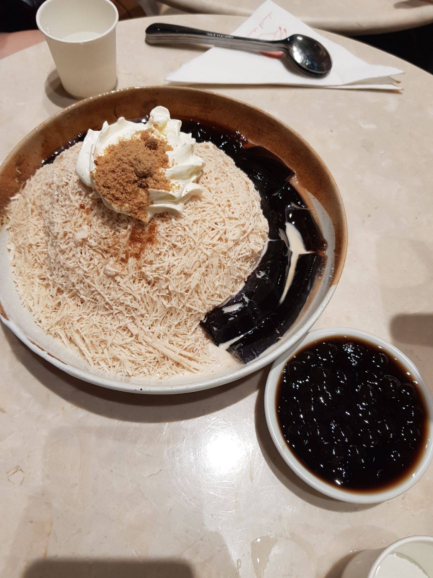 รีวิว Cheevit Cheeva Siam Square One - บิงซูเอลเกรย์ เฉาก๋วย ไข่มุก