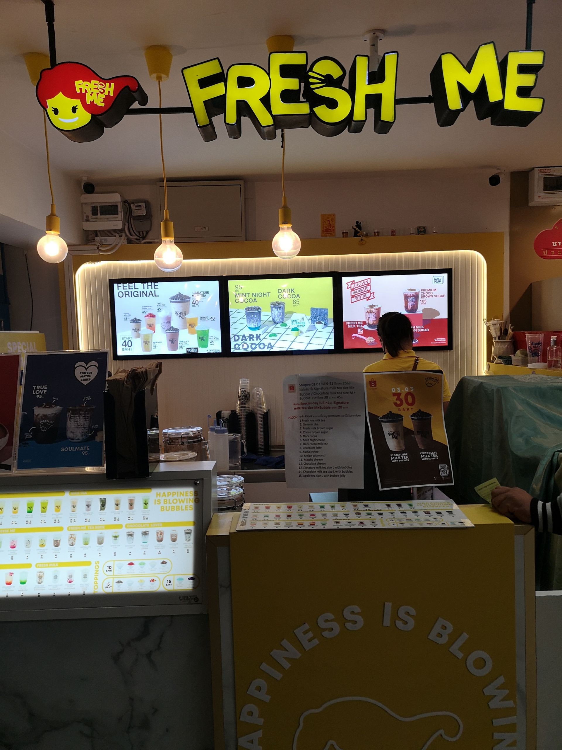 รีวิว Fresh Me Chic Republic - ร้านชานมแห่งใหม่
