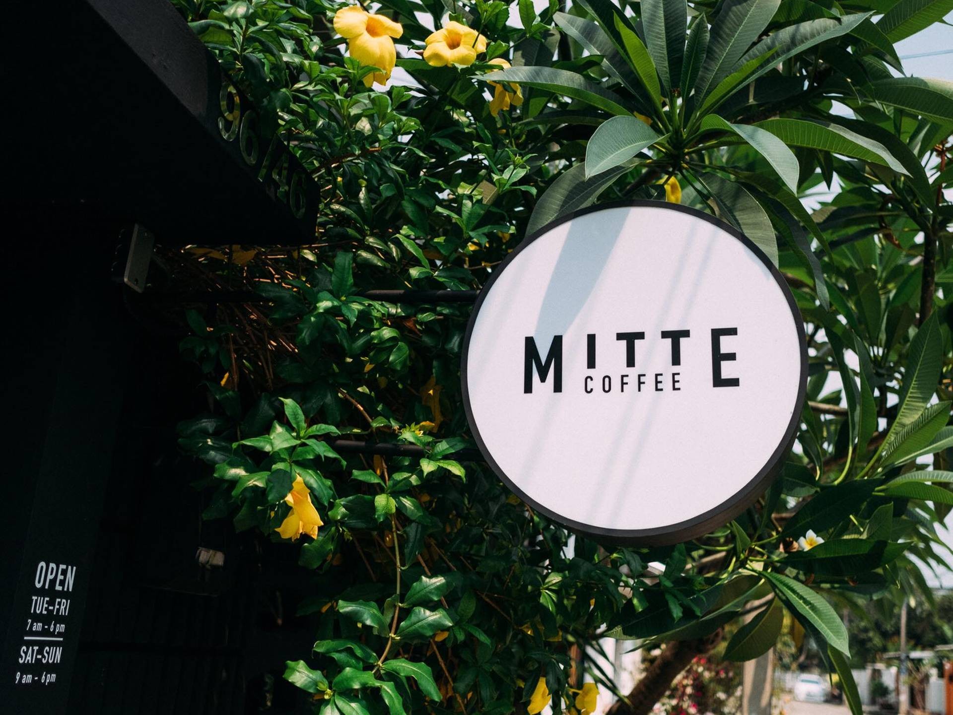 รีวิว Mitte Coffee, Cafe & Friends หมู่บ้านเมืองทองธานีโครงการ 4 ...